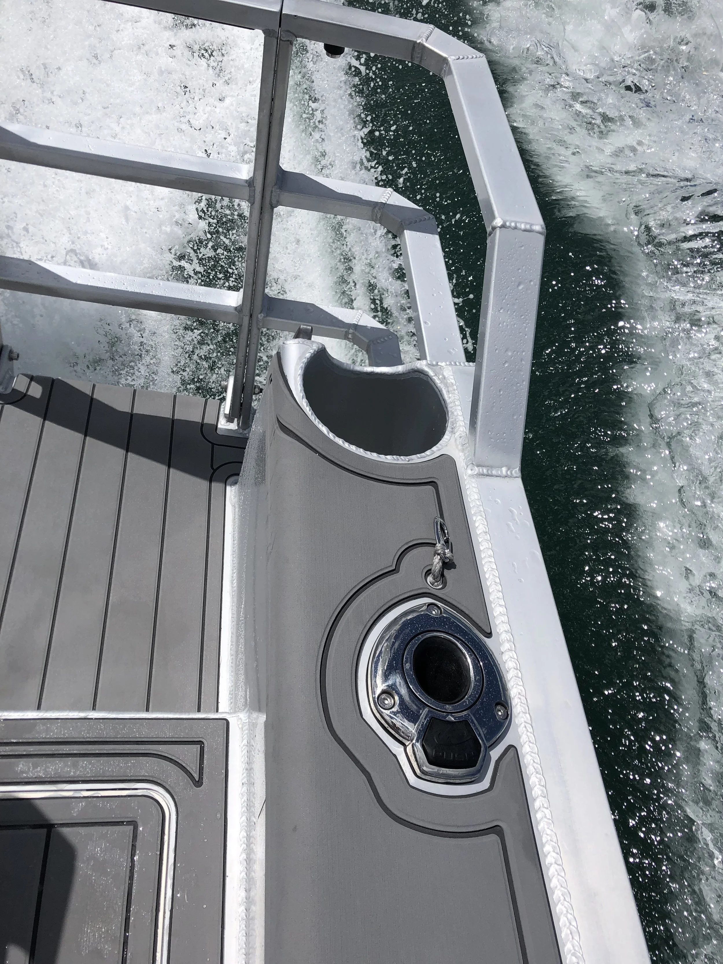 Optional Extras — Innovision Boats
