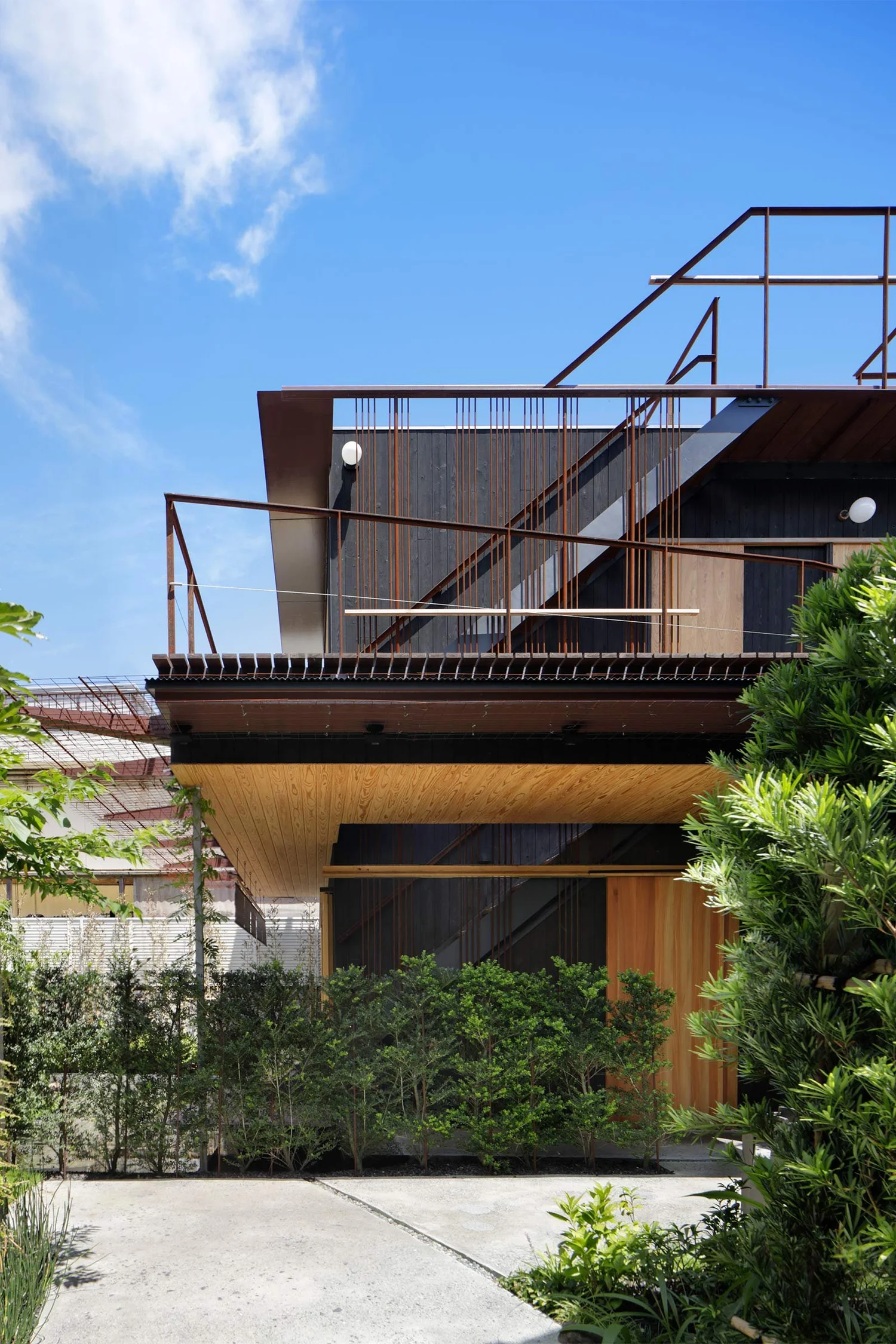 Japanese Boutique Hotel - Kamakura Ryokan by Ryohei Tanaka, G-Architect ...