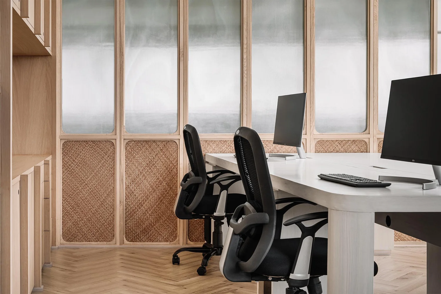 Workspace Design — Modern Minimalistic Office by Intrinsic Design ...