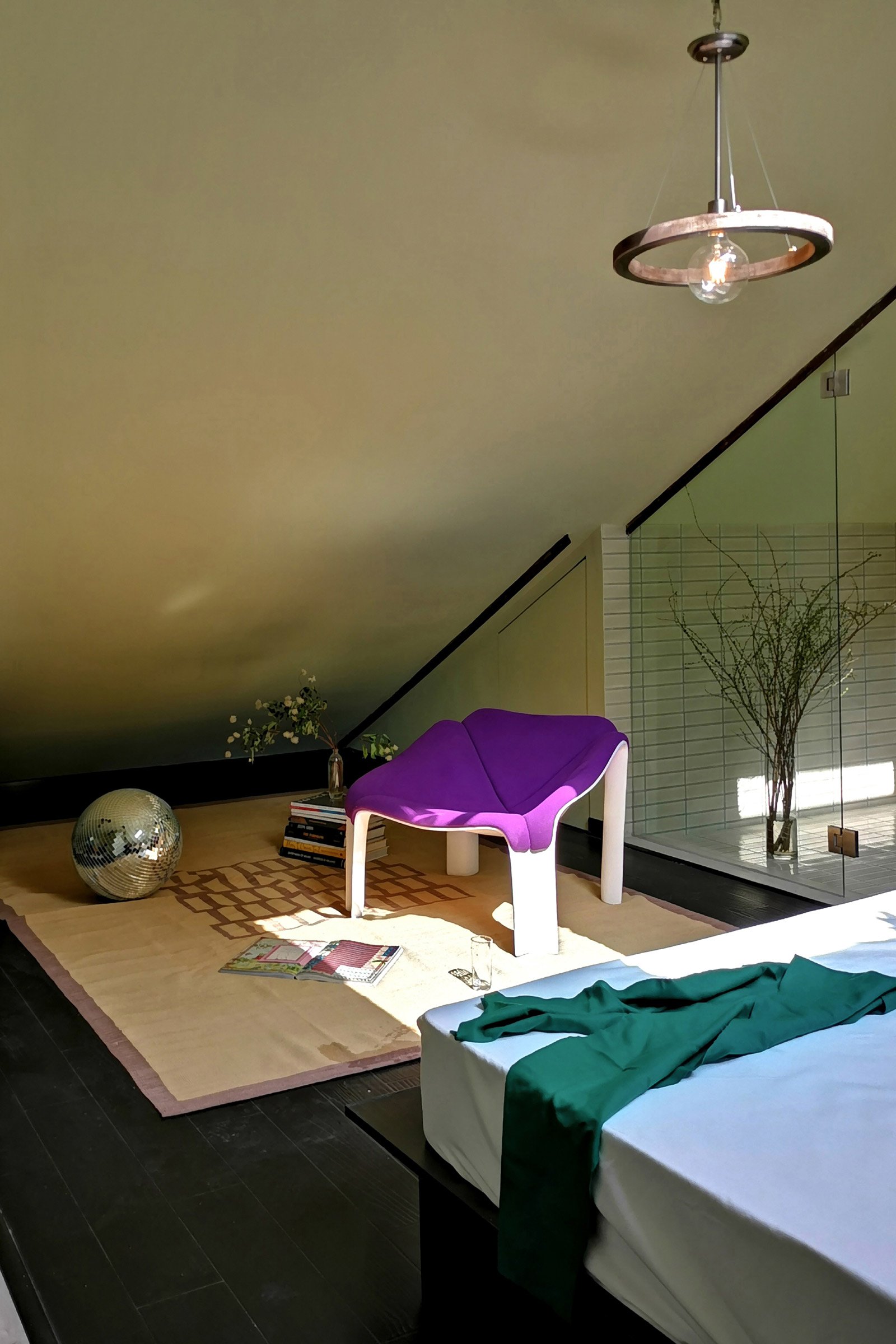 A Heritage Apartment Becomes an Open and Functional Sanctuary — Design ...