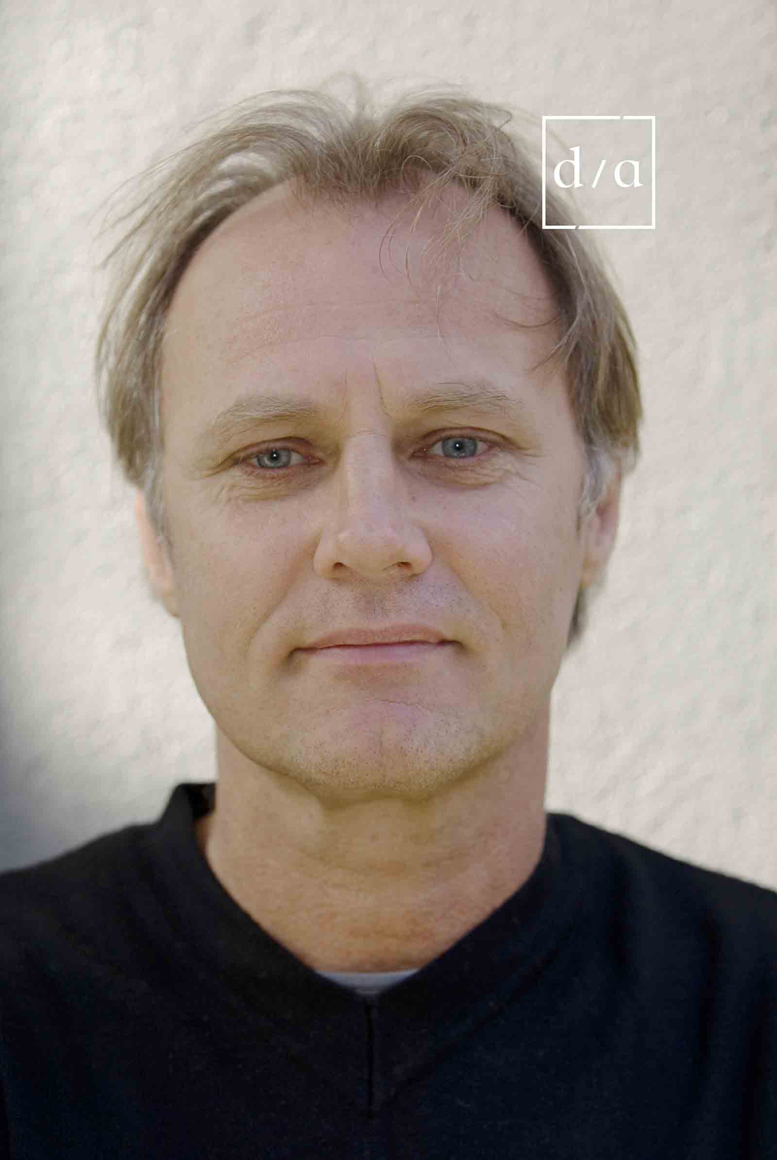 Tom Postma - the Art of Design for Art Fairs — Design Anthology