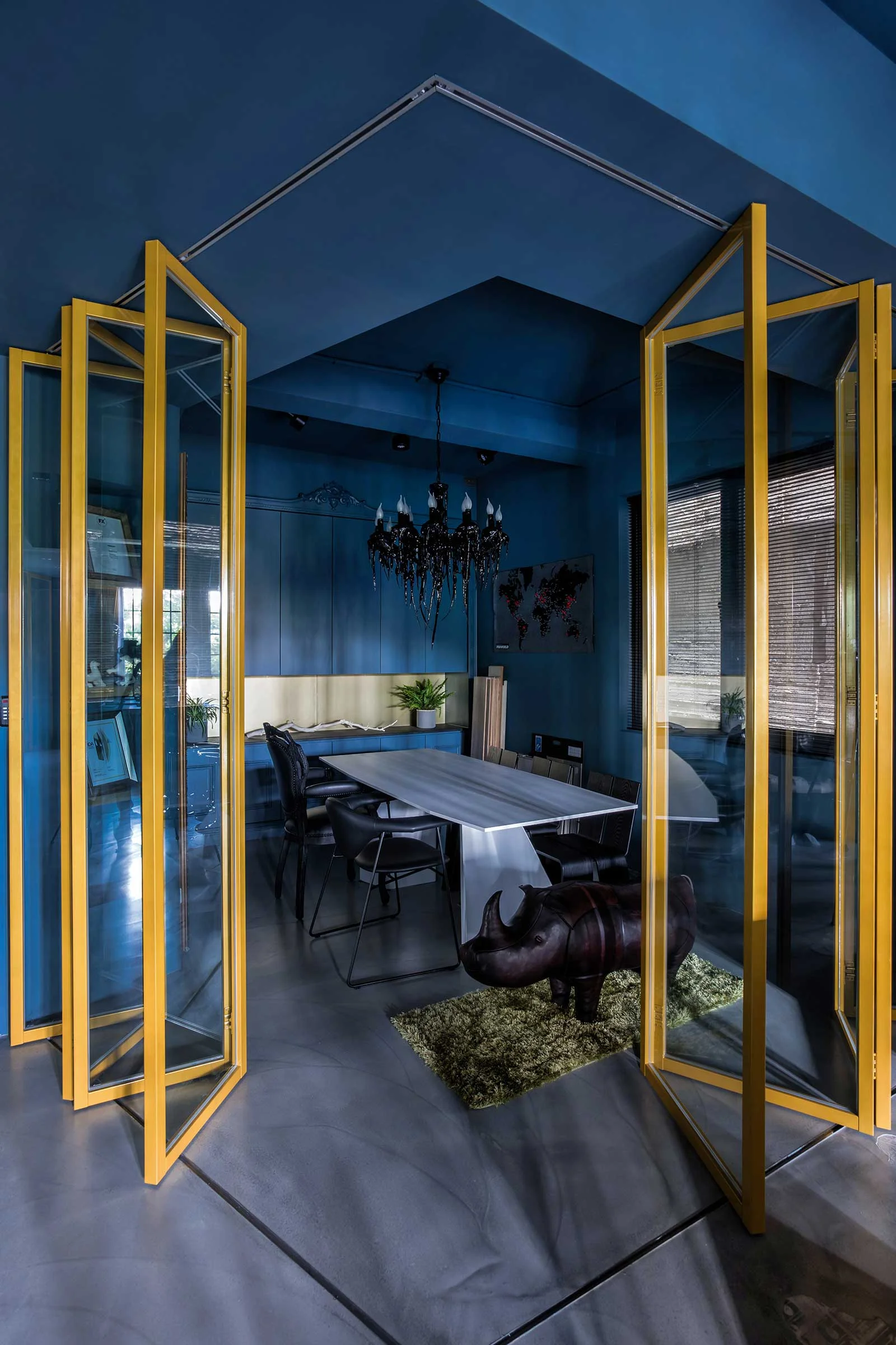 A Live-Work Unit Inspired by European Art history — Design Anthology
