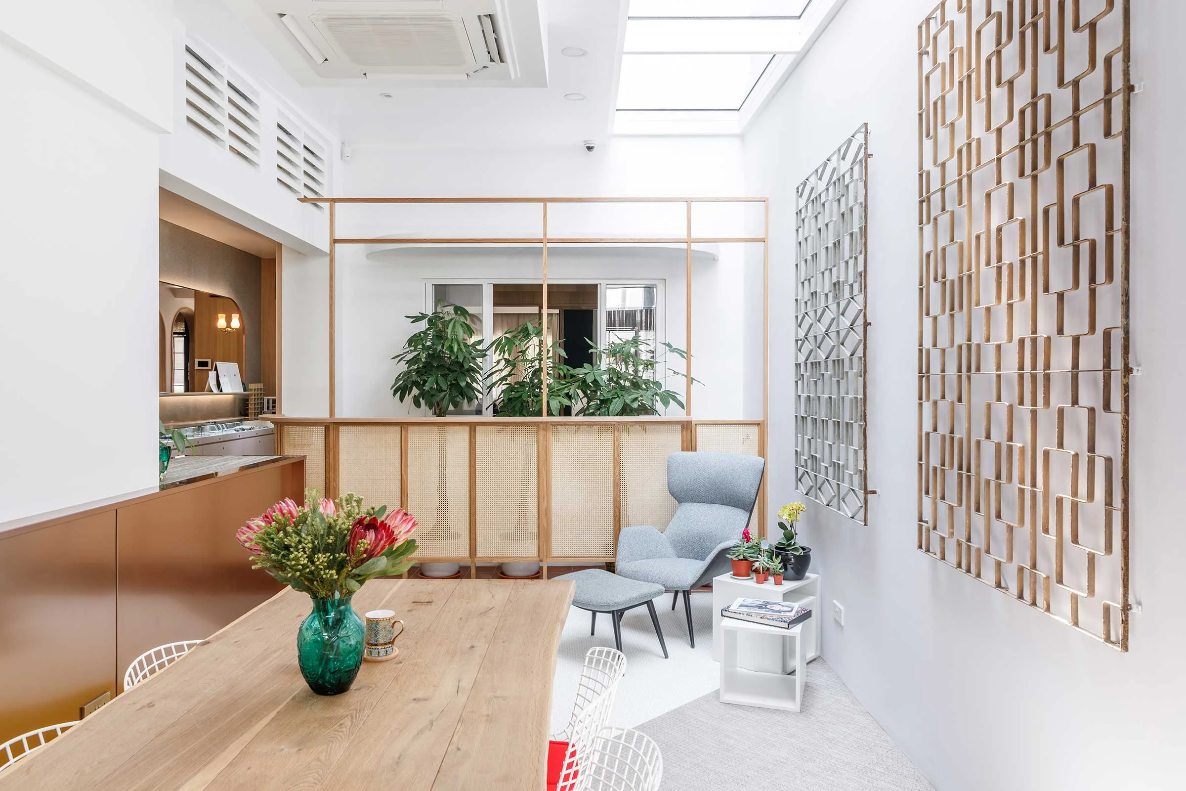 This Home Studio is an Elemental, Sentimental Space — Design Anthology