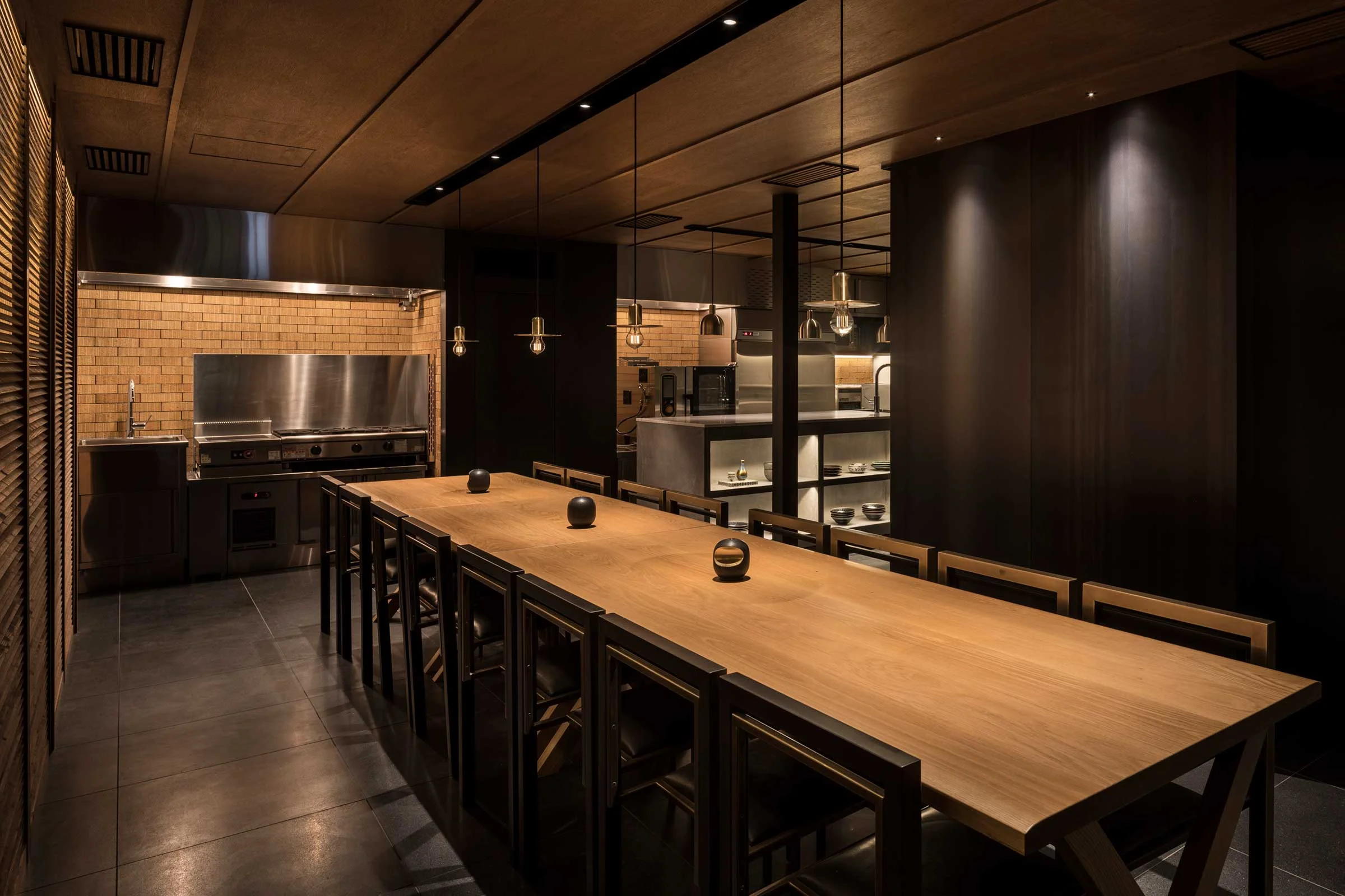 A Micro-Hotel in the Heart of Tokyo — Design Anthology