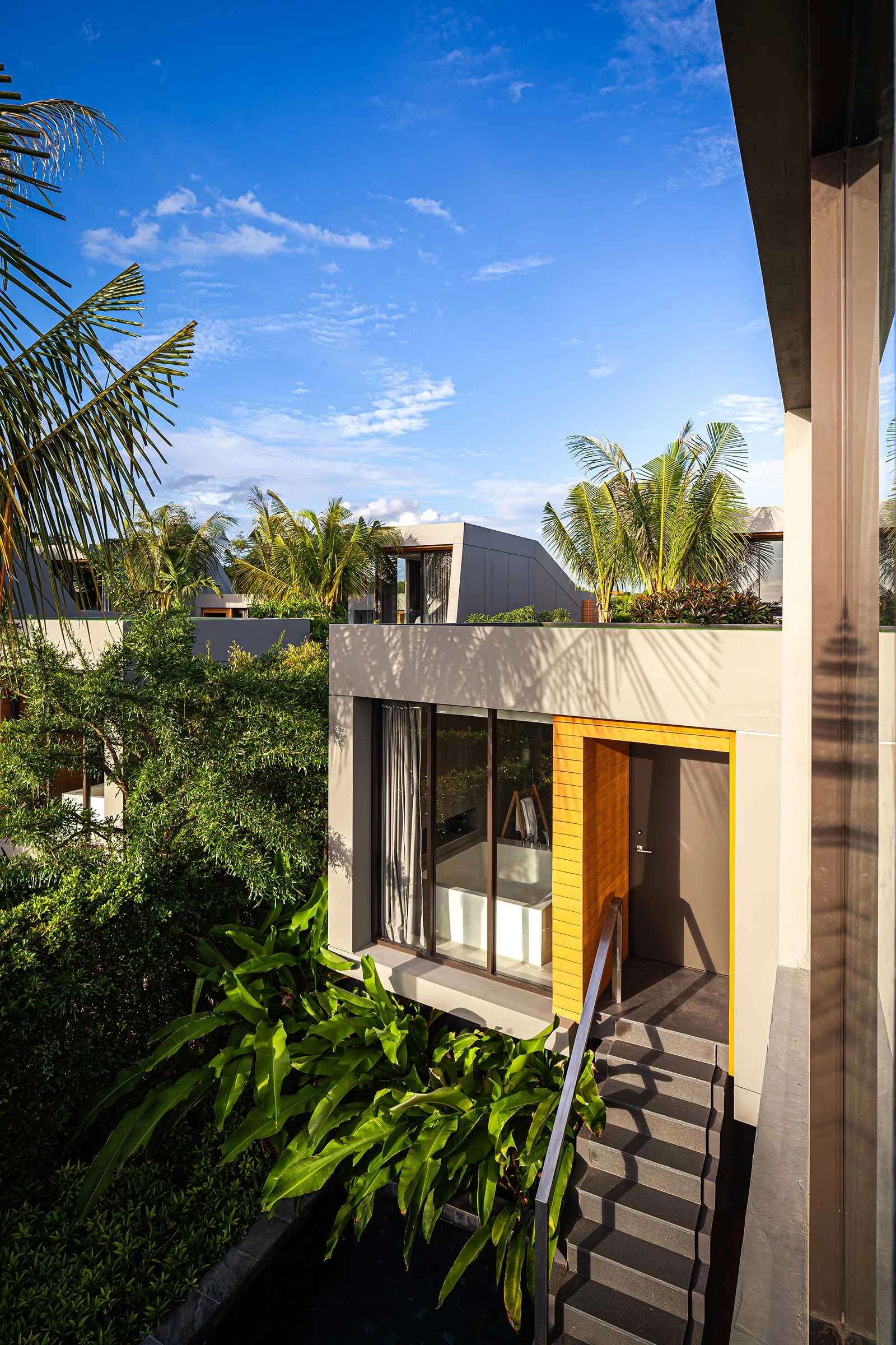 A Dynamic Beachside Resort Cast in Stone — Design Anthology