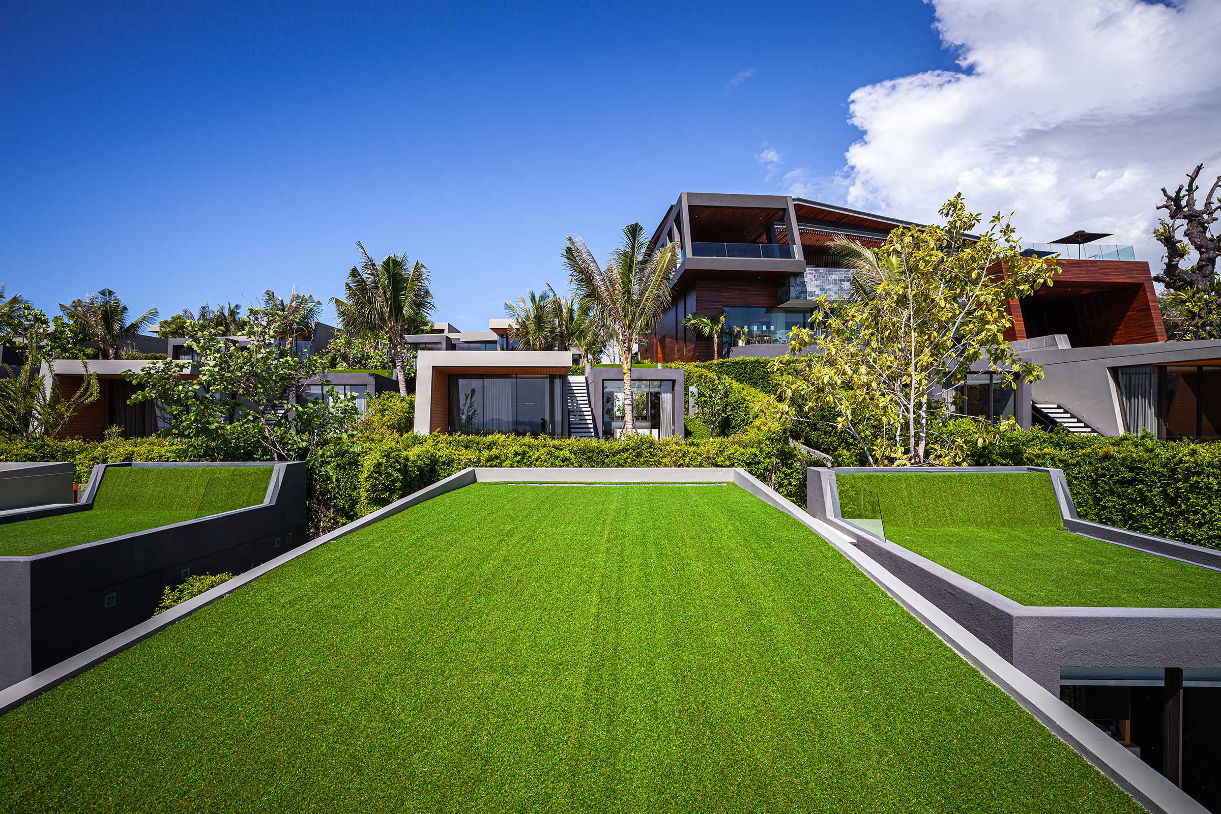 A Dynamic Beachside Resort Cast in Stone — Design Anthology