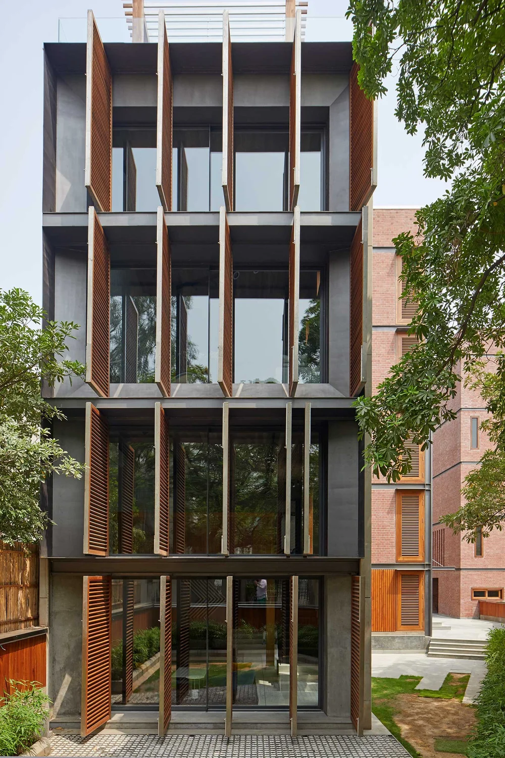 The Tower House is a Modernist’s Dream — Design Anthology