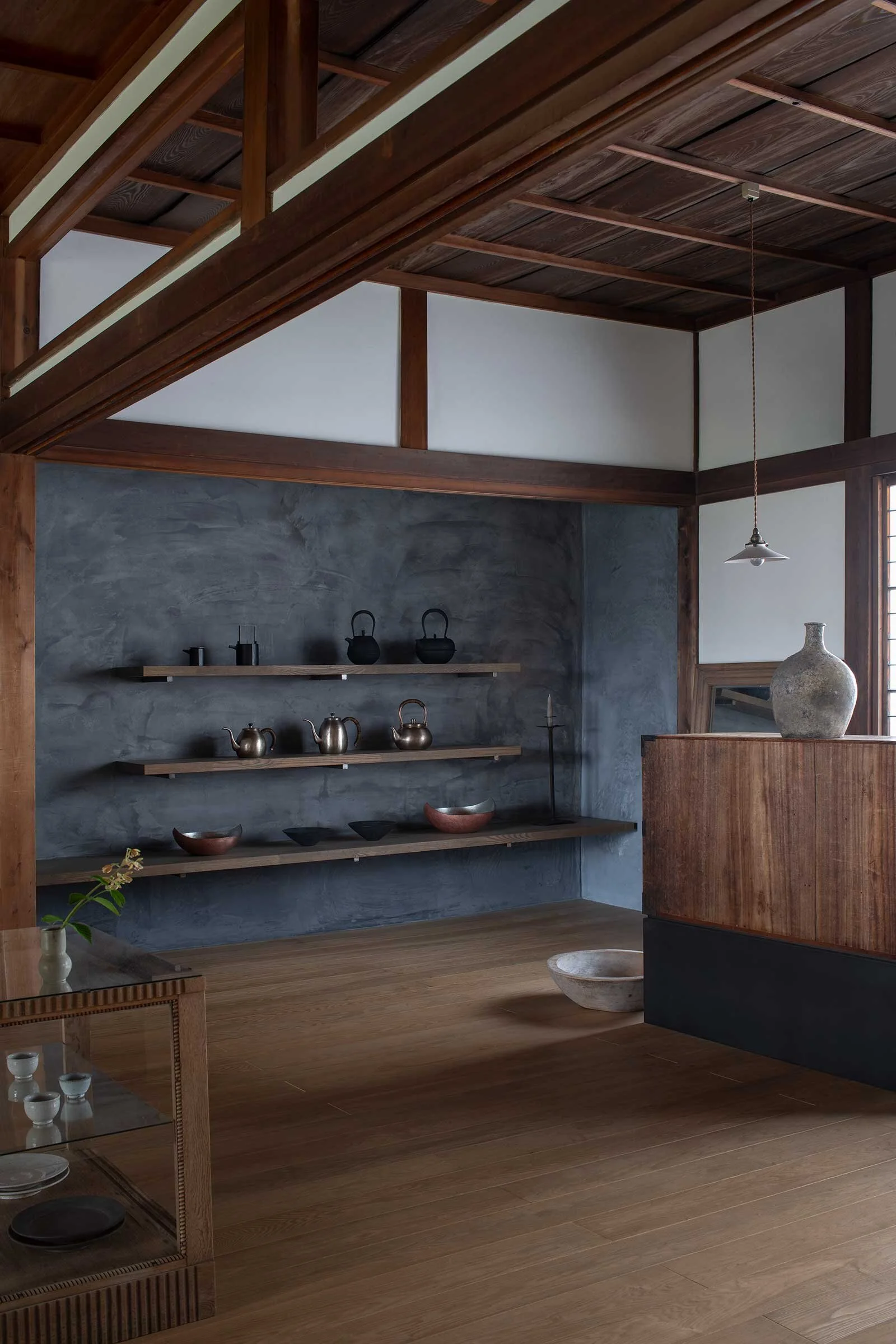 Contemporary Craft at Nagoya’s Analogue Life — Design Anthology