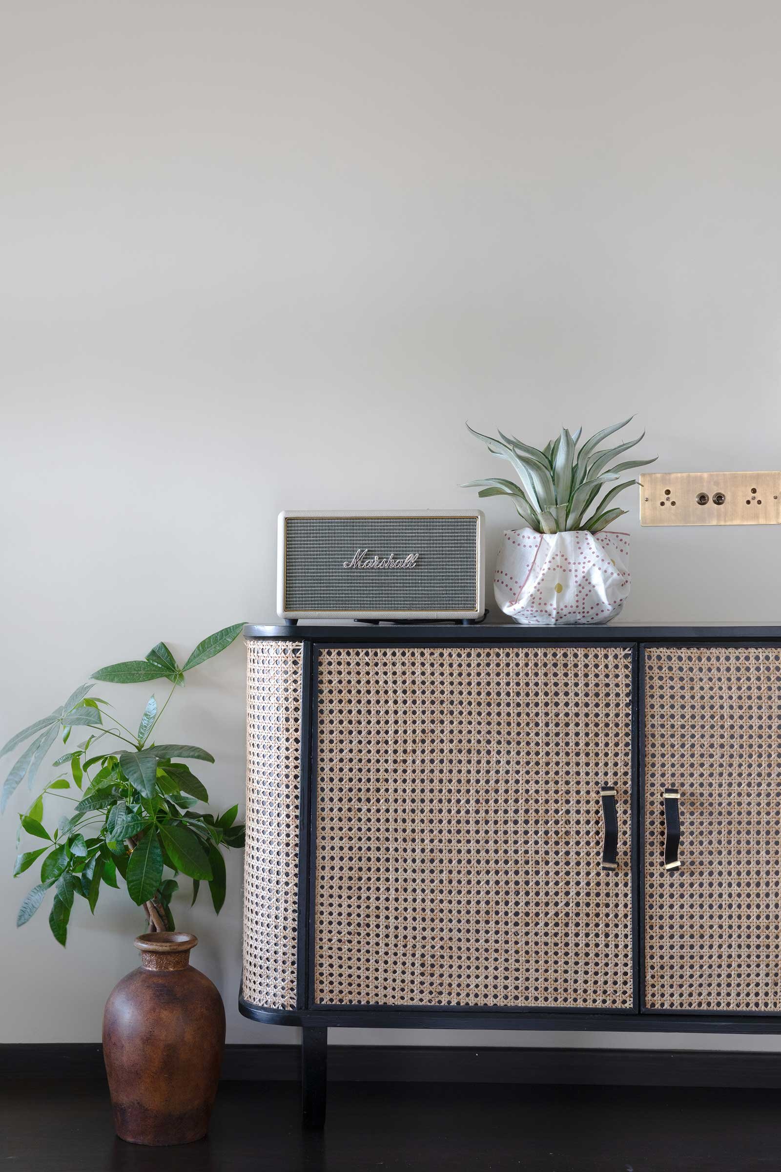 Interior Design - Mumbai Home Design - Homme Haus by Studio Nishita ...