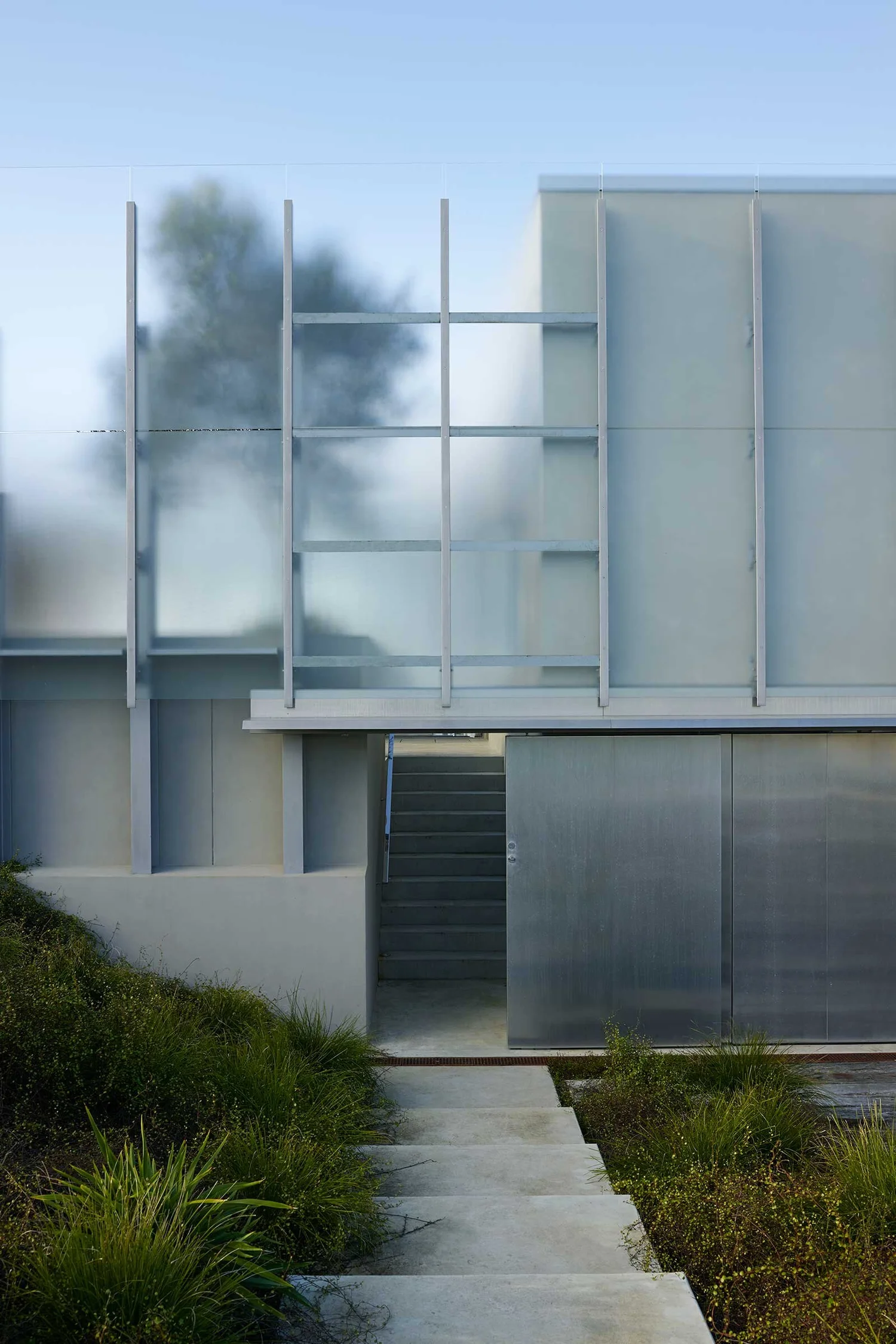 A Private Home Perched Between the Sand Dunes — Design Anthology