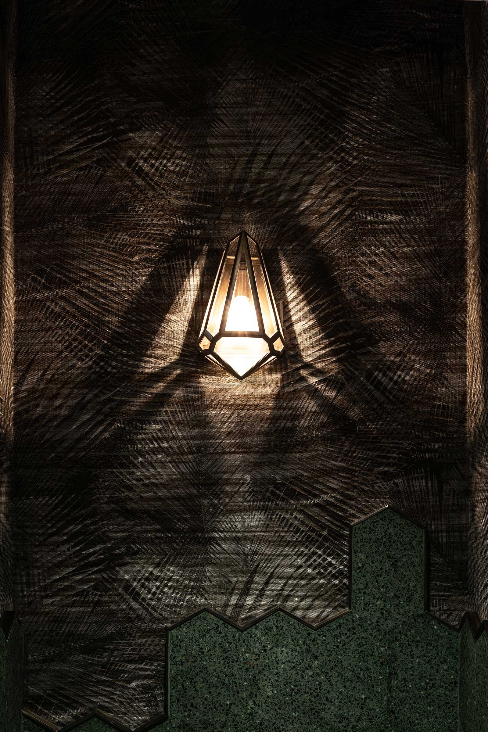 Mott 32 Opens at Marina Bay Sands — Design Anthology