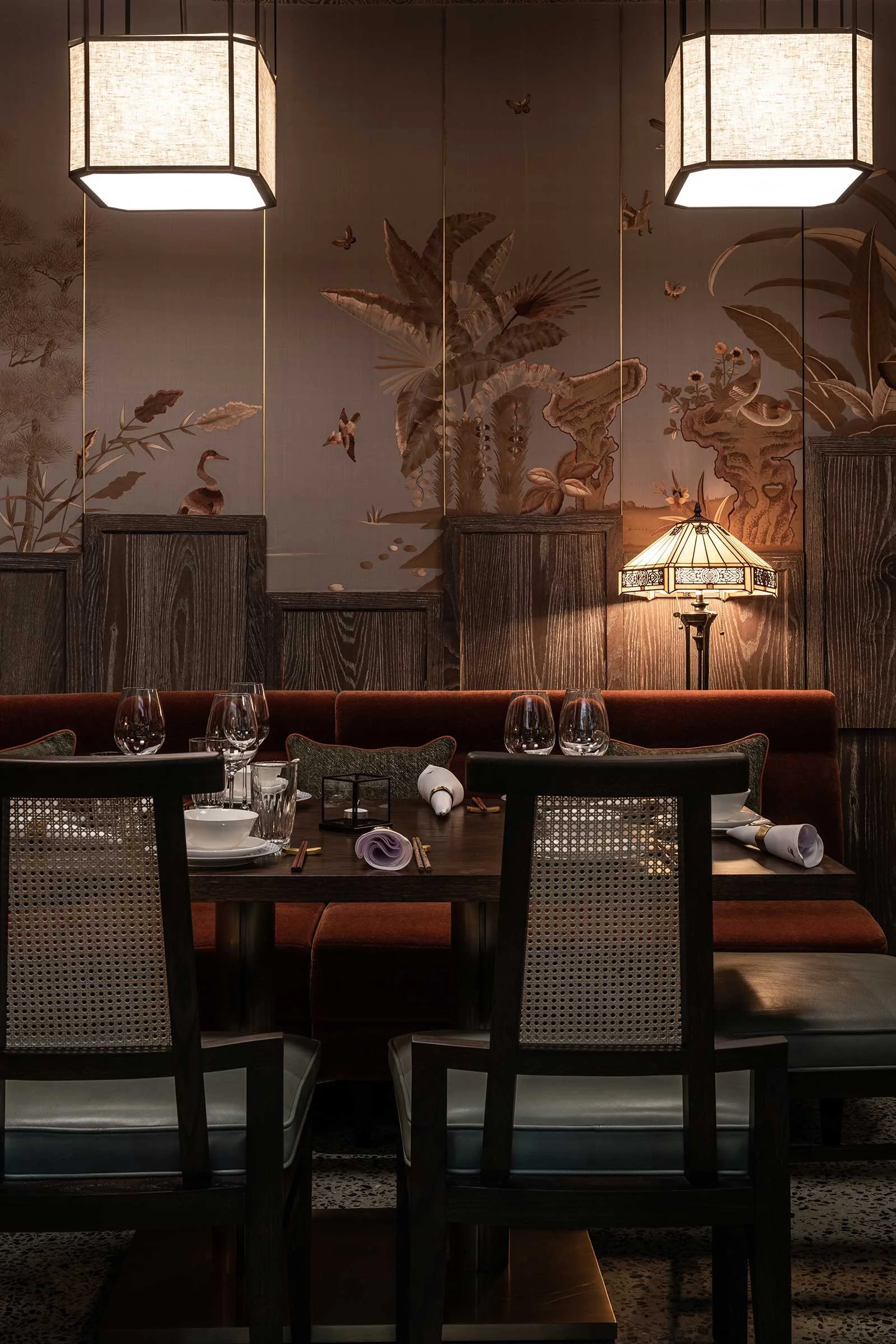 Mott 32 Opens at Marina Bay Sands — Design Anthology