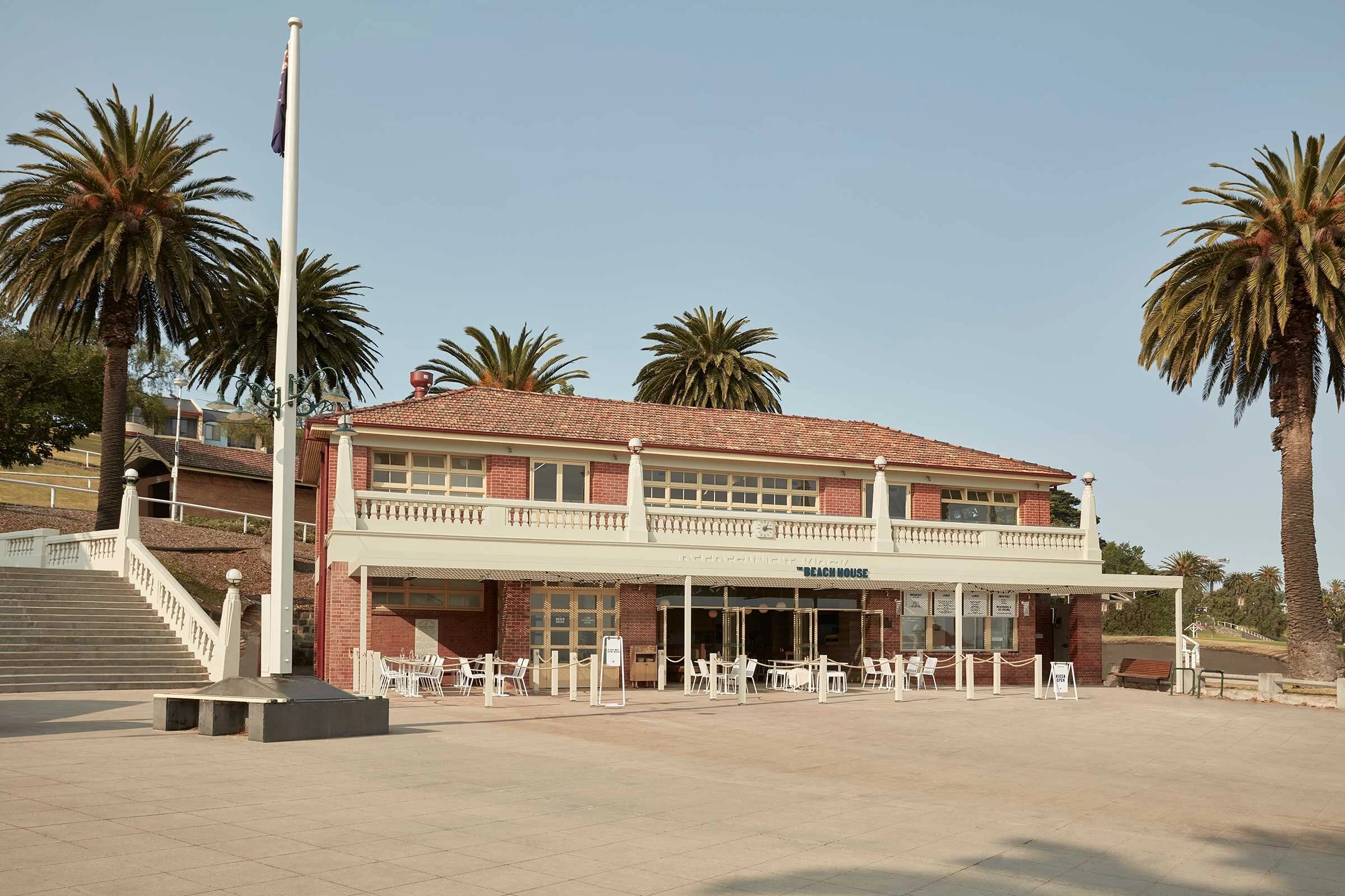 An Art Deco Building Becomes The Beach House — Design Anthology