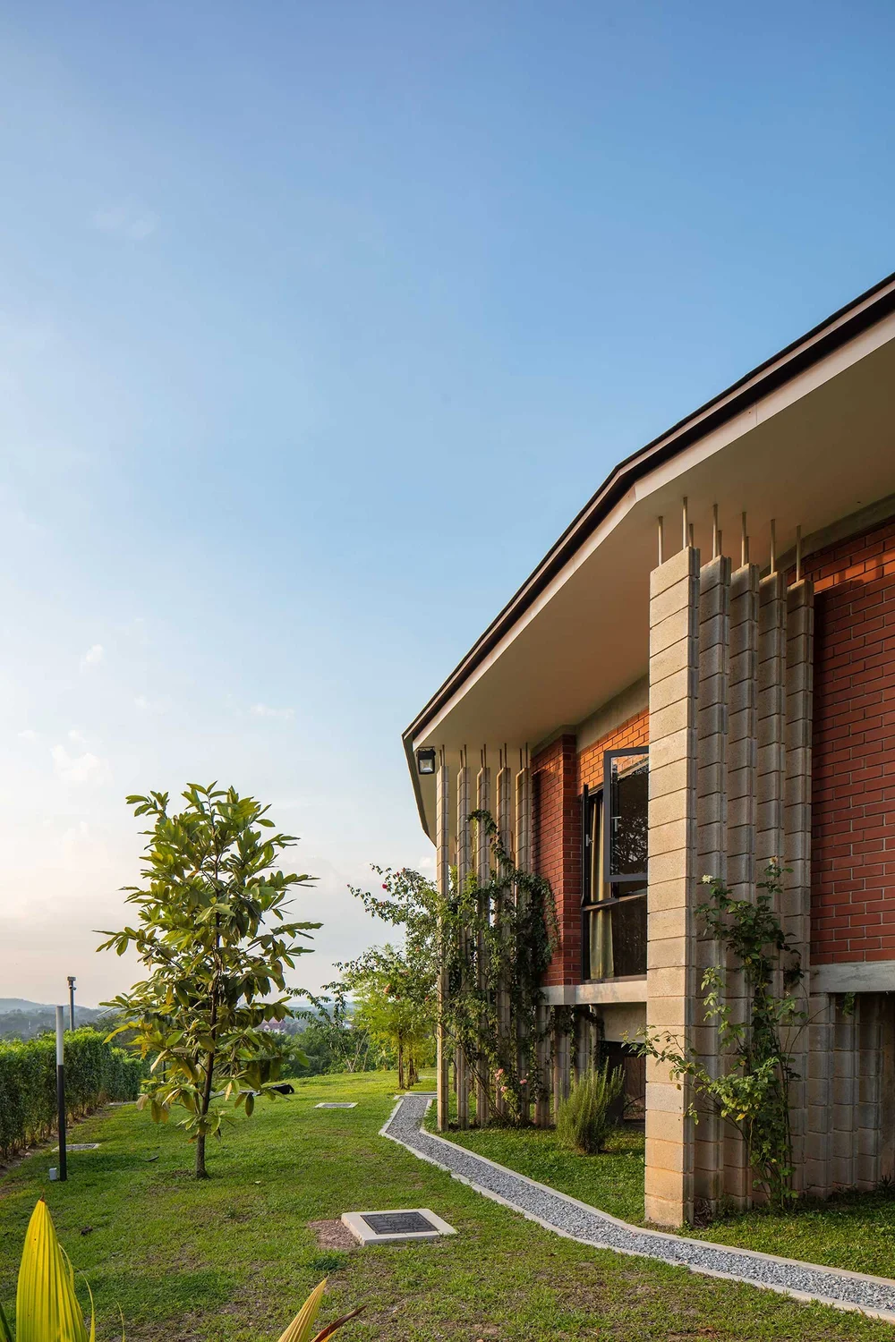 A Distinct Tropical Home in Negeri Sembilan — Design Anthology