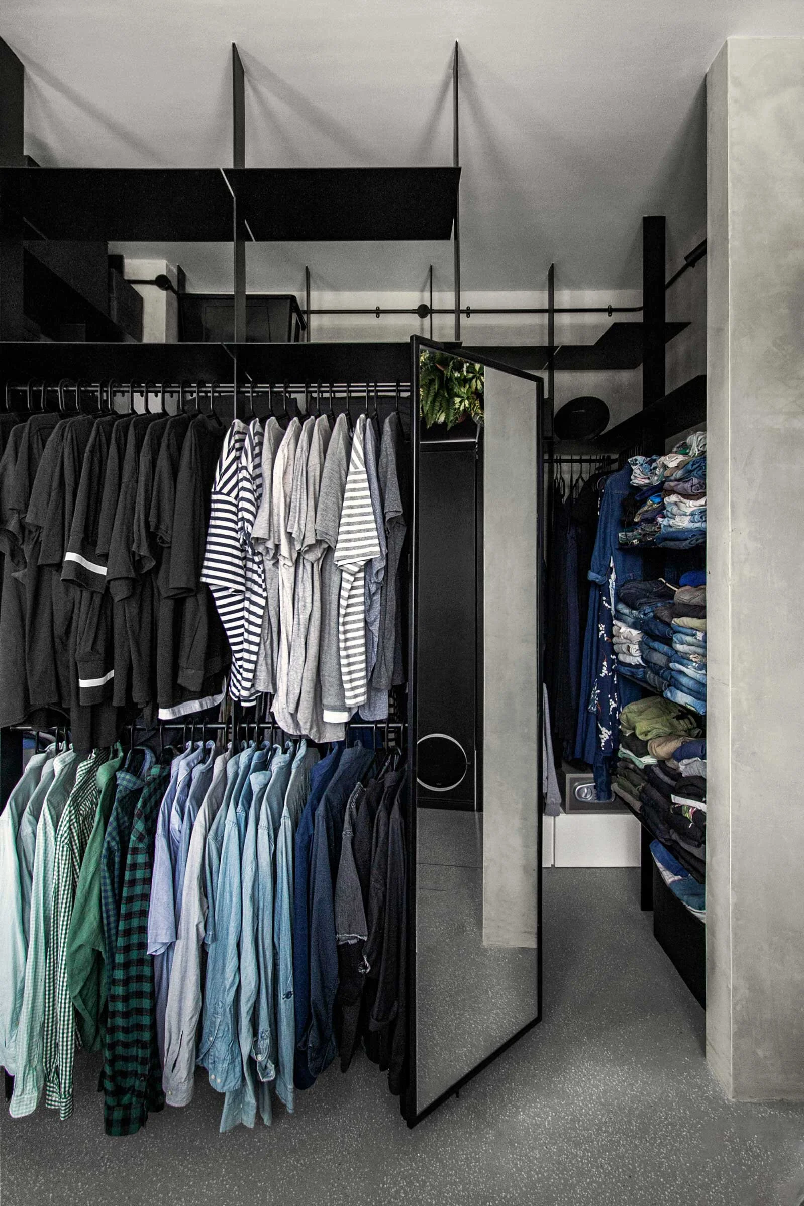 Fluid & Flexible — Design Anthology