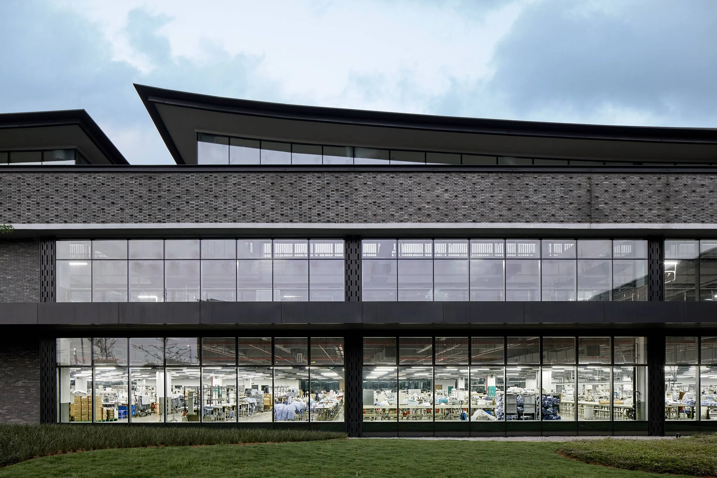 A Textile Factory That Weaves Together Sustainability and Industry ...