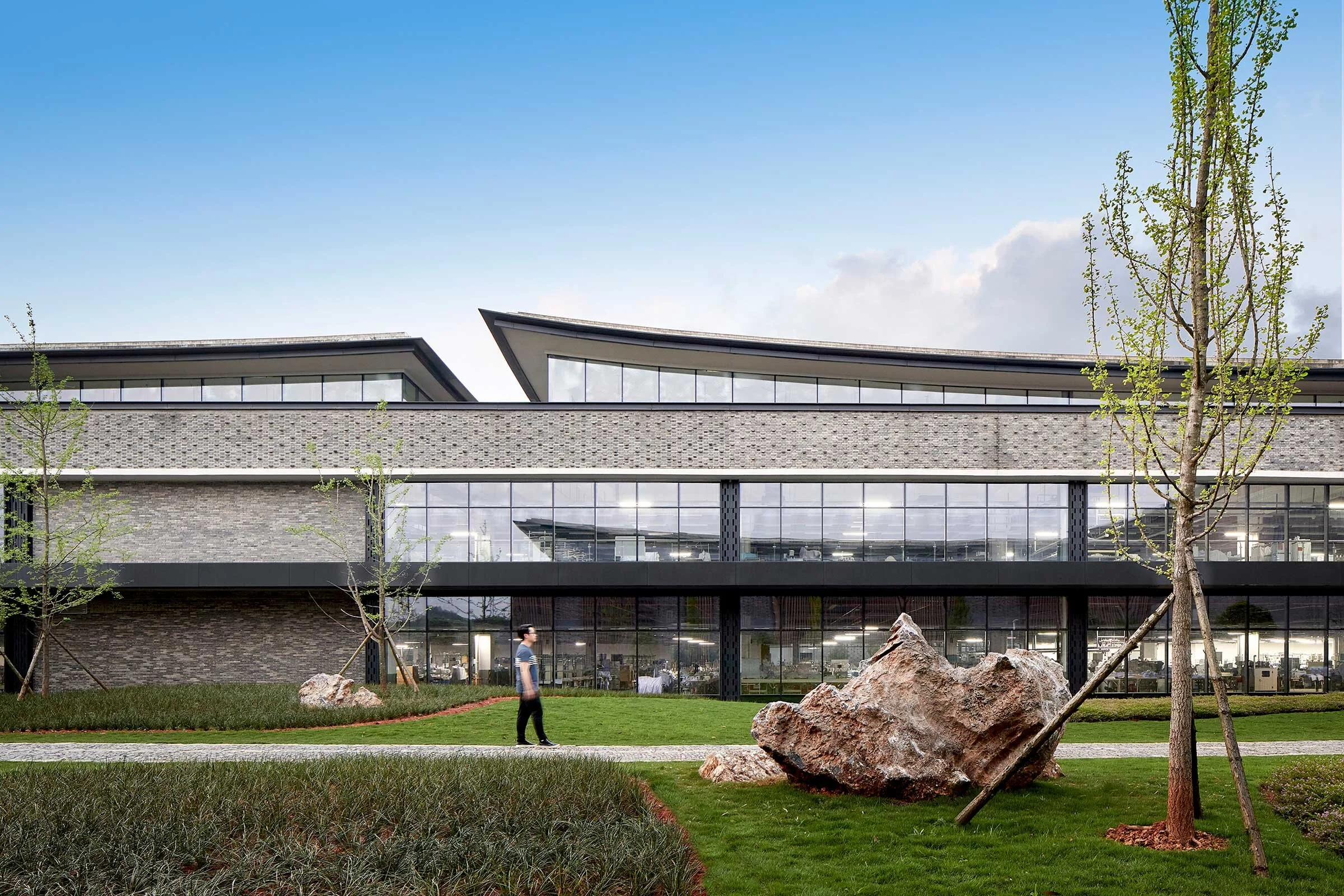 A Textile Factory That Weaves Together Sustainability and Industry ...