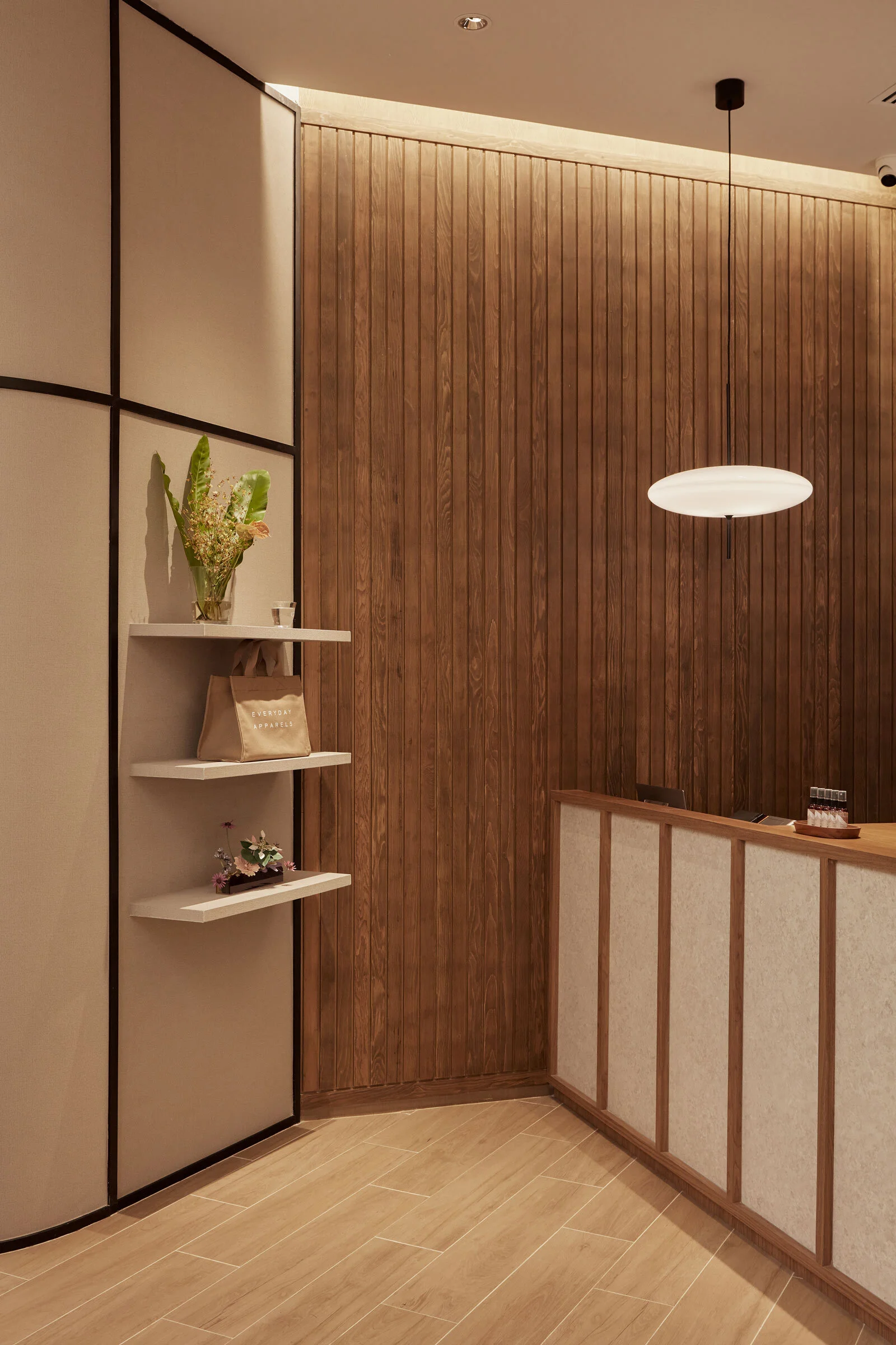 Everyday Apparels’ Subtle, Serene Retail Space — Design Anthology