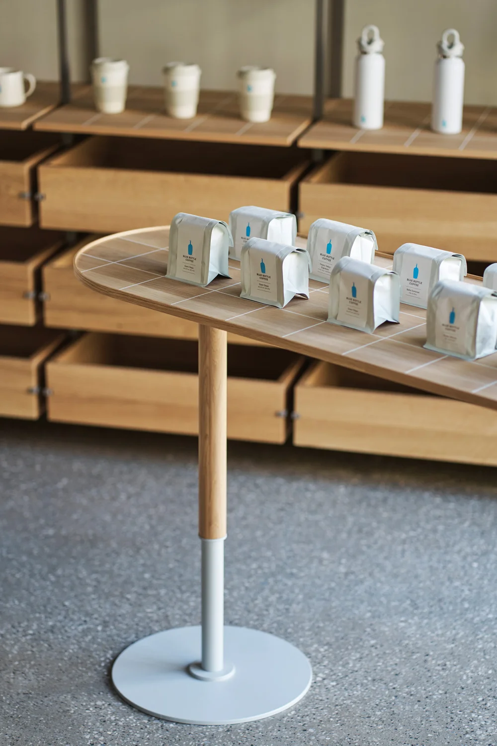 "Blue Bottle" Tokyo Cafe open now at Shibuya, designed by Keiji ...