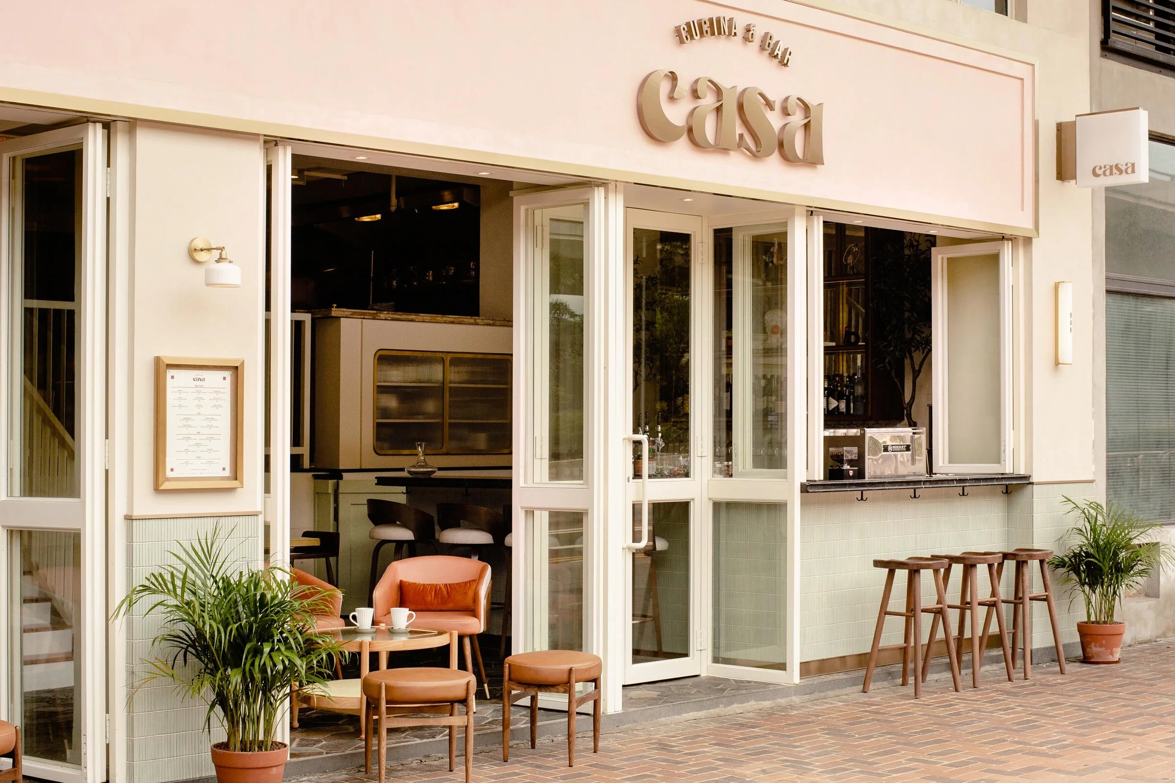 Interiors Design - Casa Cucina & Bar Sai Yin Pun - Hong Kong Resturant ...