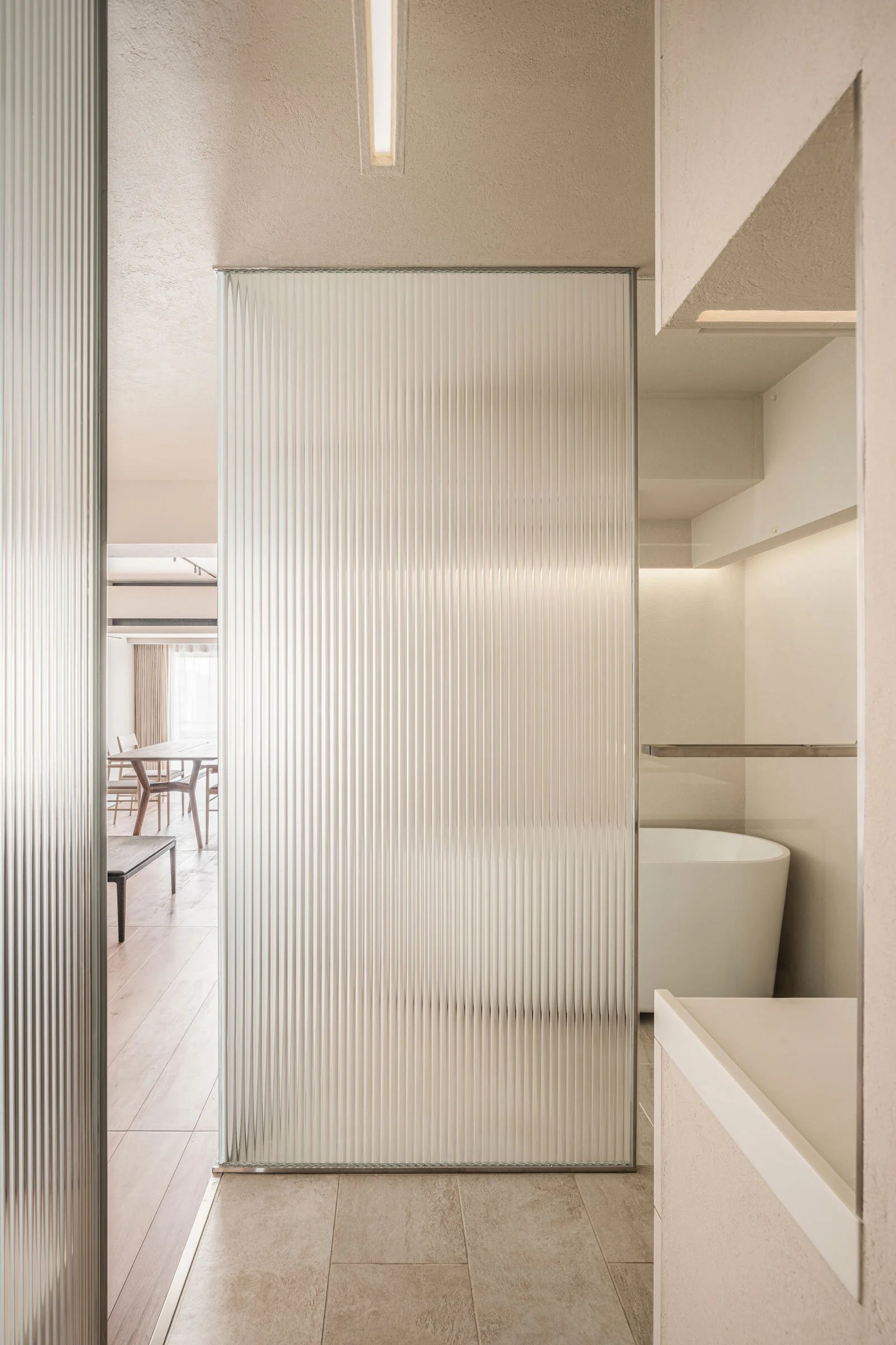 Tokyo Home - Japanese Interior Design - Contemporary modern ...
