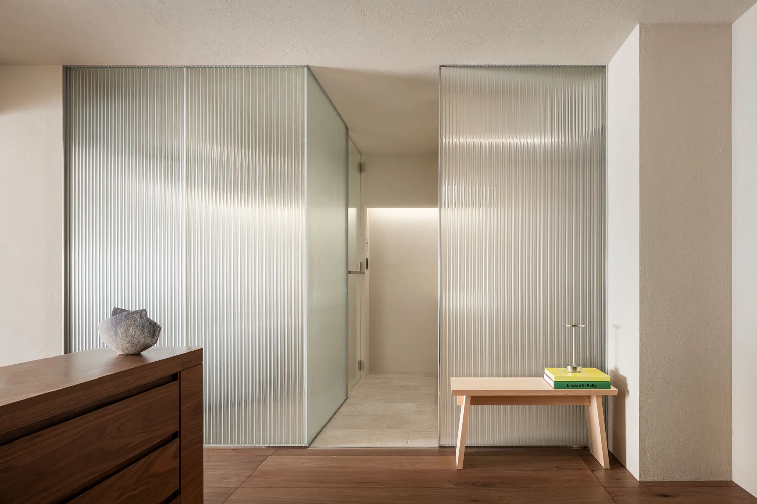 Tokyo Home - Japanese Interior Design - Contemporary modern ...