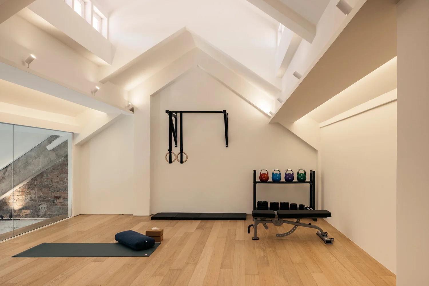 Interior Design - Singapore TRAPEZE REC. CLUB - Wellness Fitness Gym ...