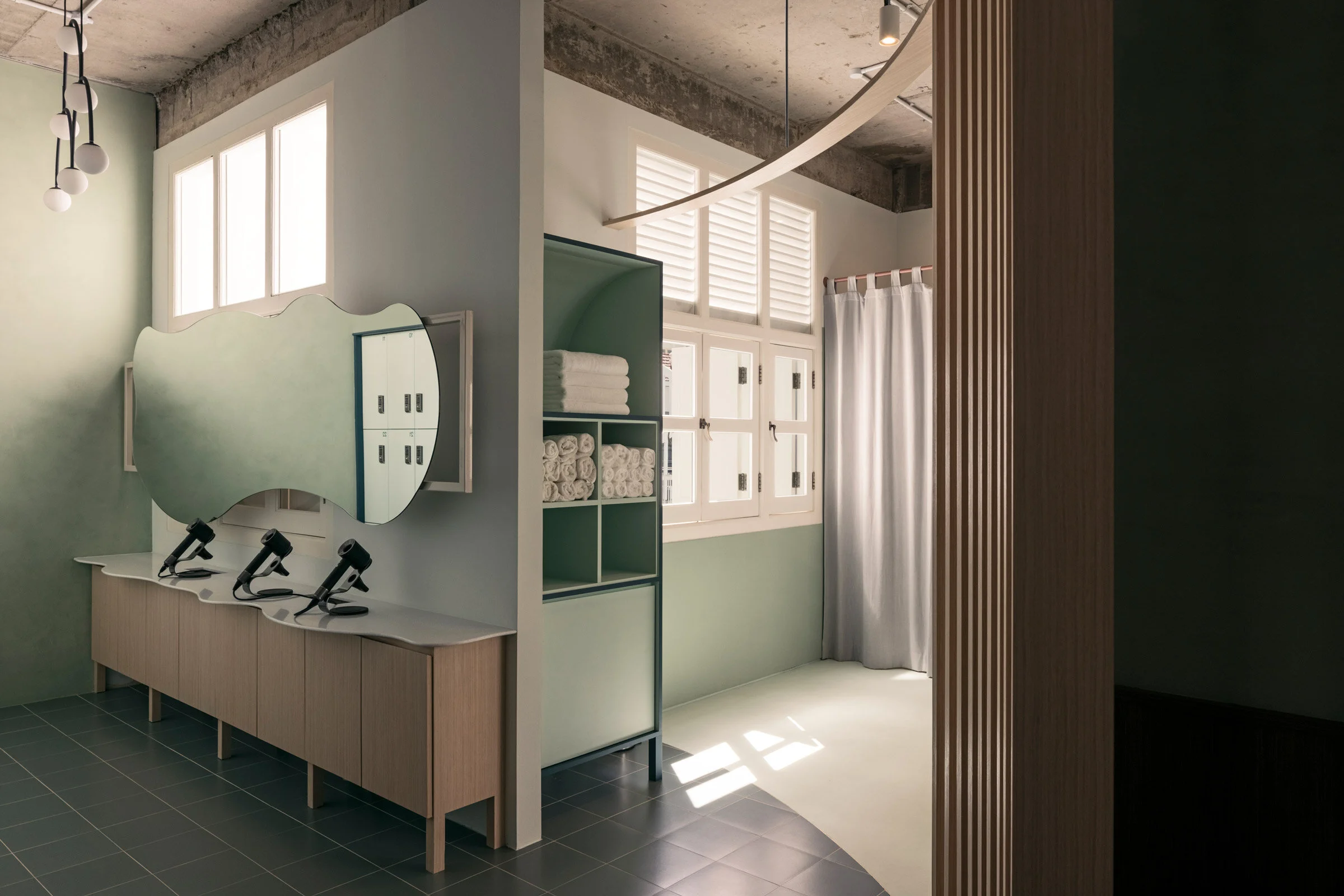 Interior Design - Singapore TRAPEZE REC. CLUB - Wellness Fitness Gym ...