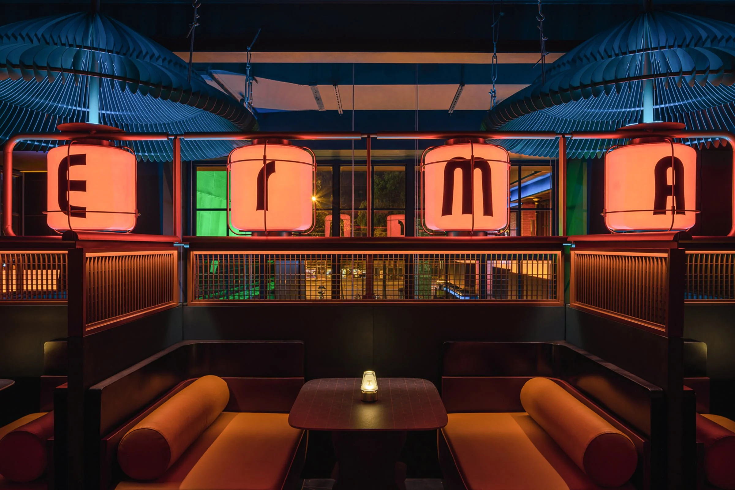 Erma Pub Chengdu China - Eat and Drinks Guide - Night out - A Chic Bar ...