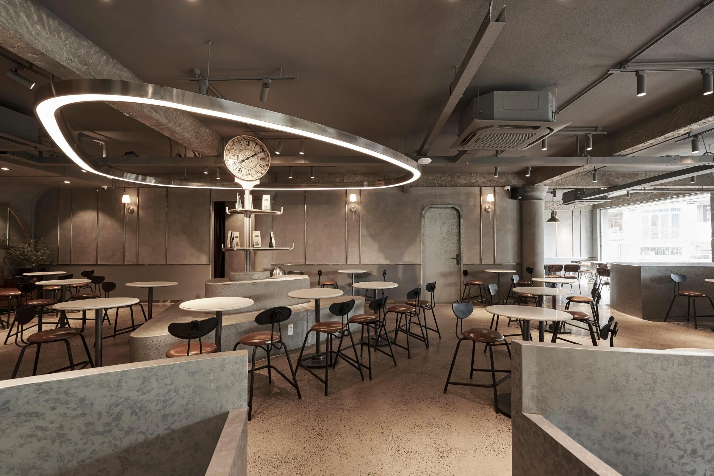 "Blue Bottle" Tokyo Cafe open now at Shibuya, designed by Keiji ...