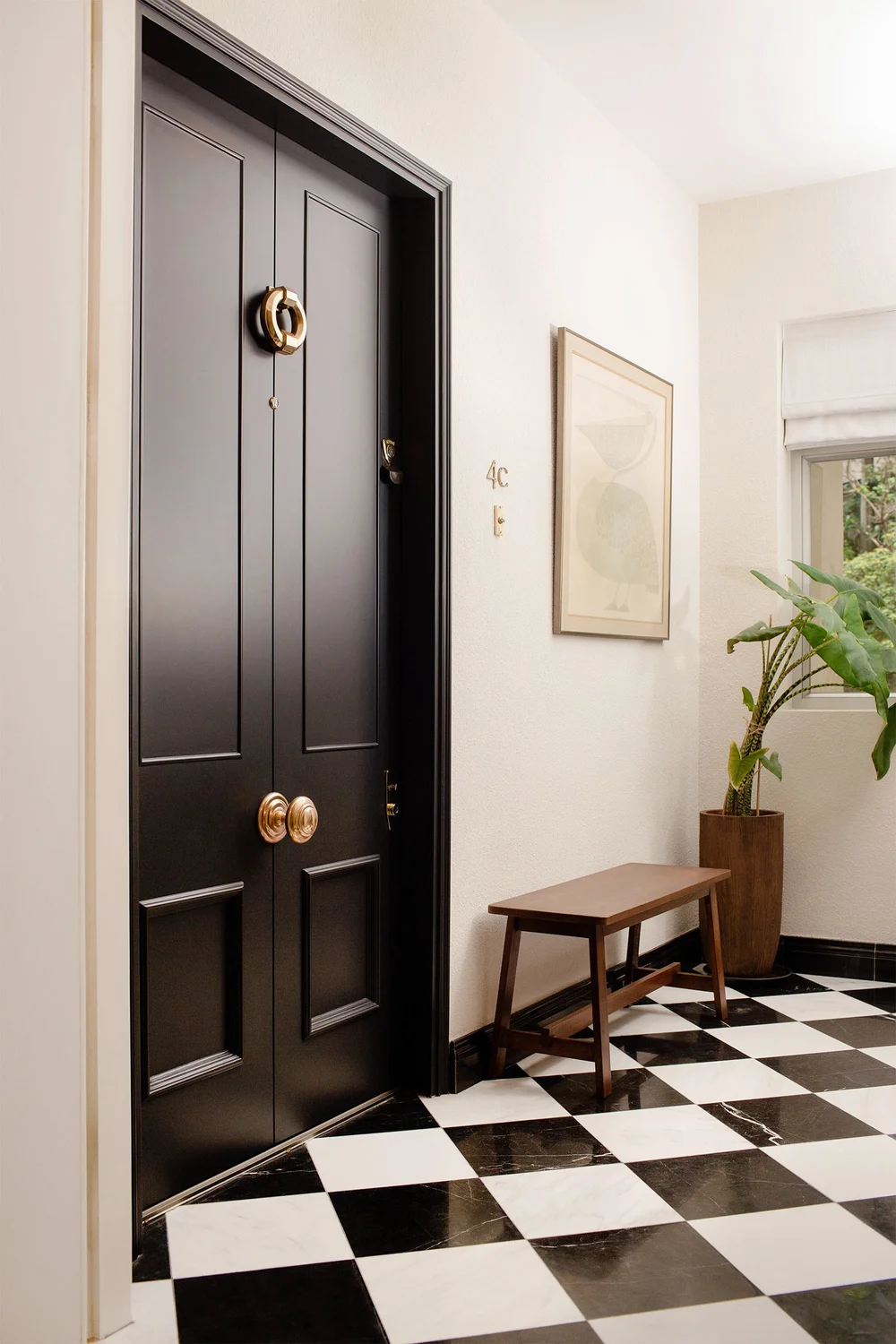 Hong Kong Interior Design — Chic and modern Parisian Apartment — Design ...