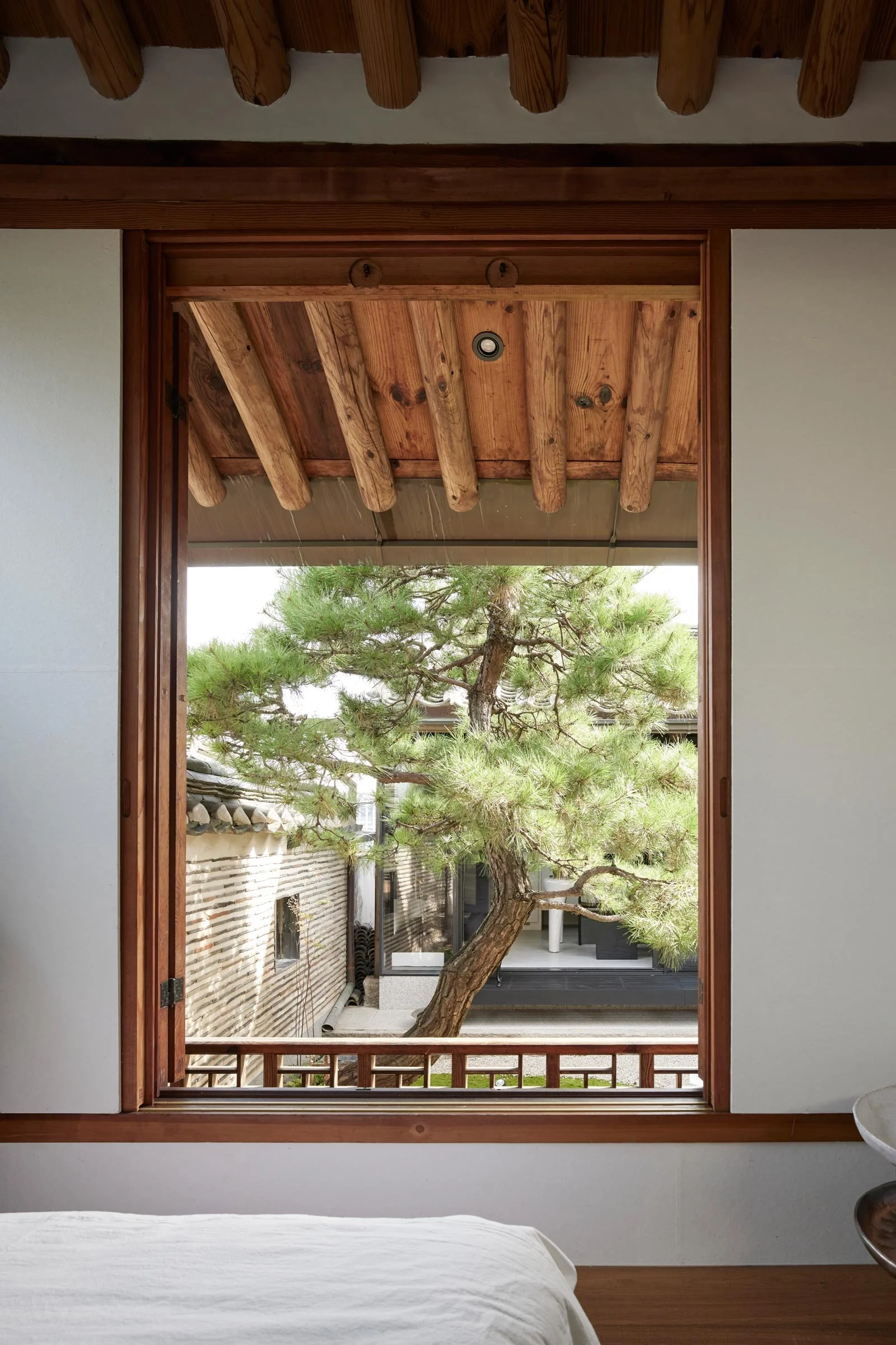 Traditional Modern Korean Interior Design Hanok The Remodeling Of A