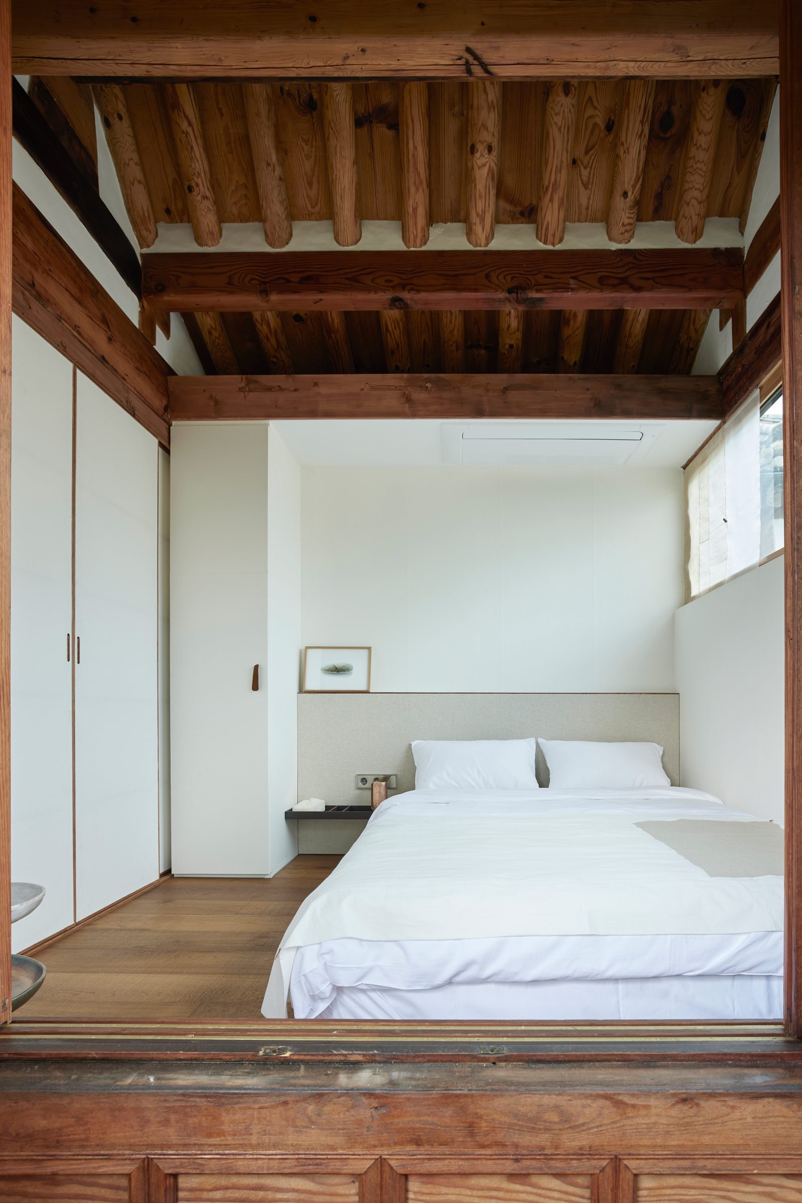 A Modern Hanok Hotel in the Heart of Seoul — Design Anthology