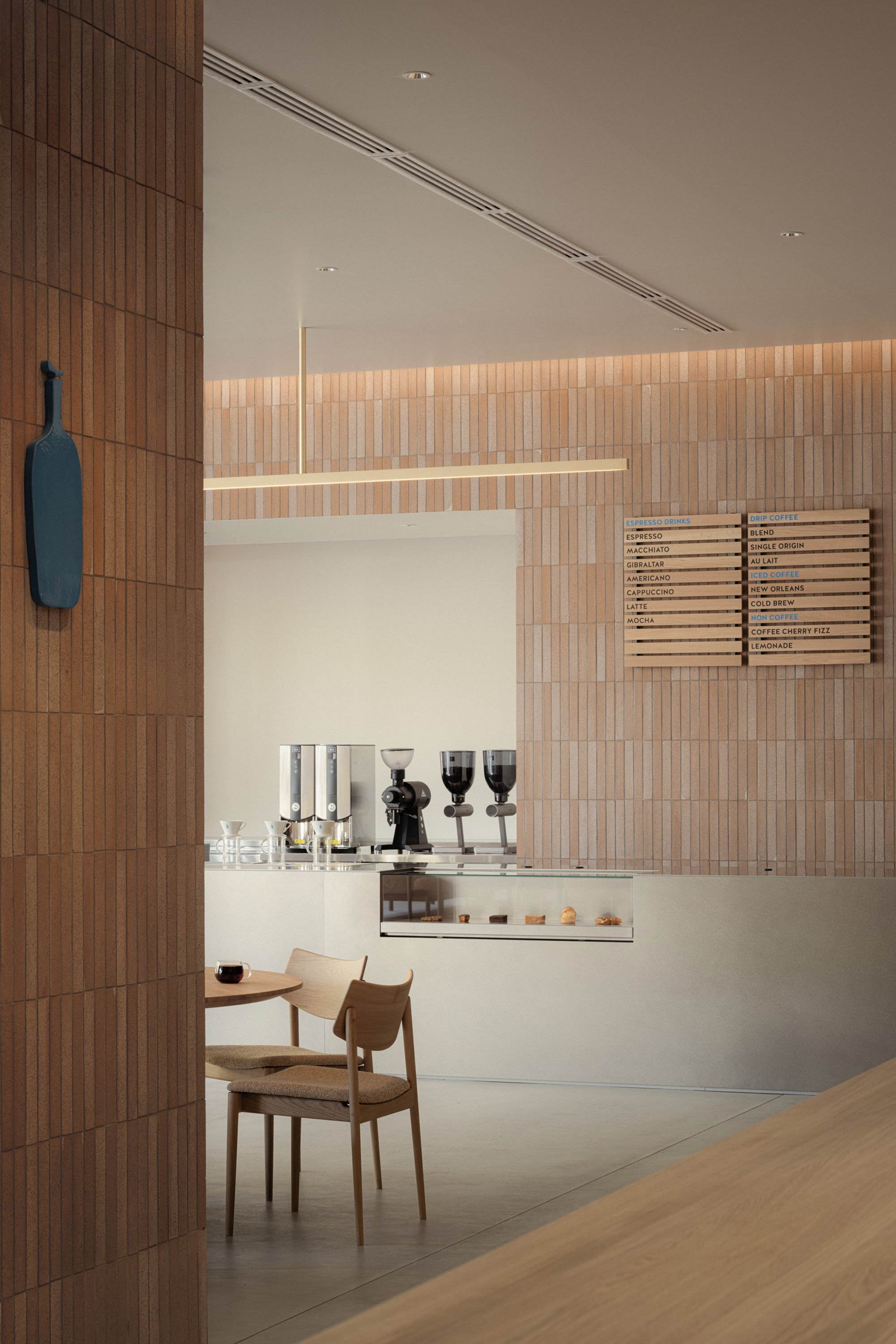 An Architectural-Style Blue Bottle Café by Keiji Ashizawa Design ...