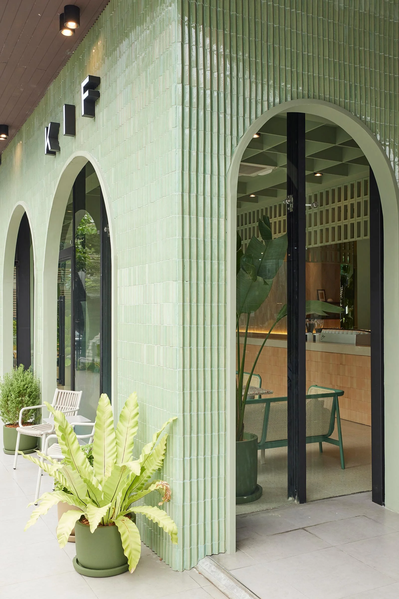 A Tranquil Cafe in Downtown Bangkok — Design Anthology