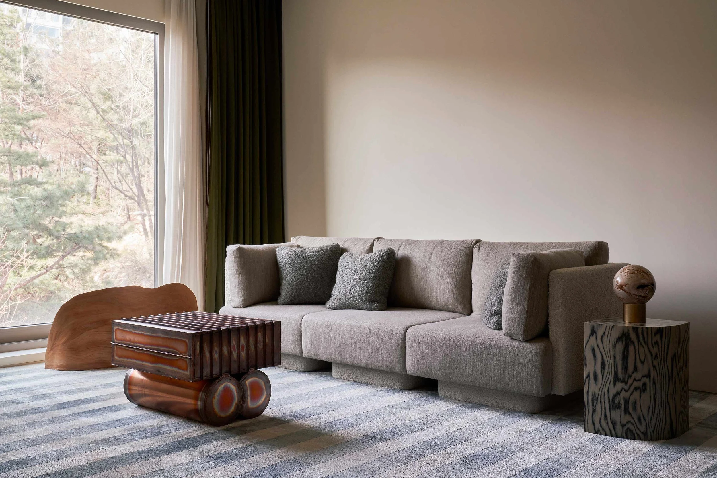 A Seoul City Apartment that Evokes Nature — Design Anthology