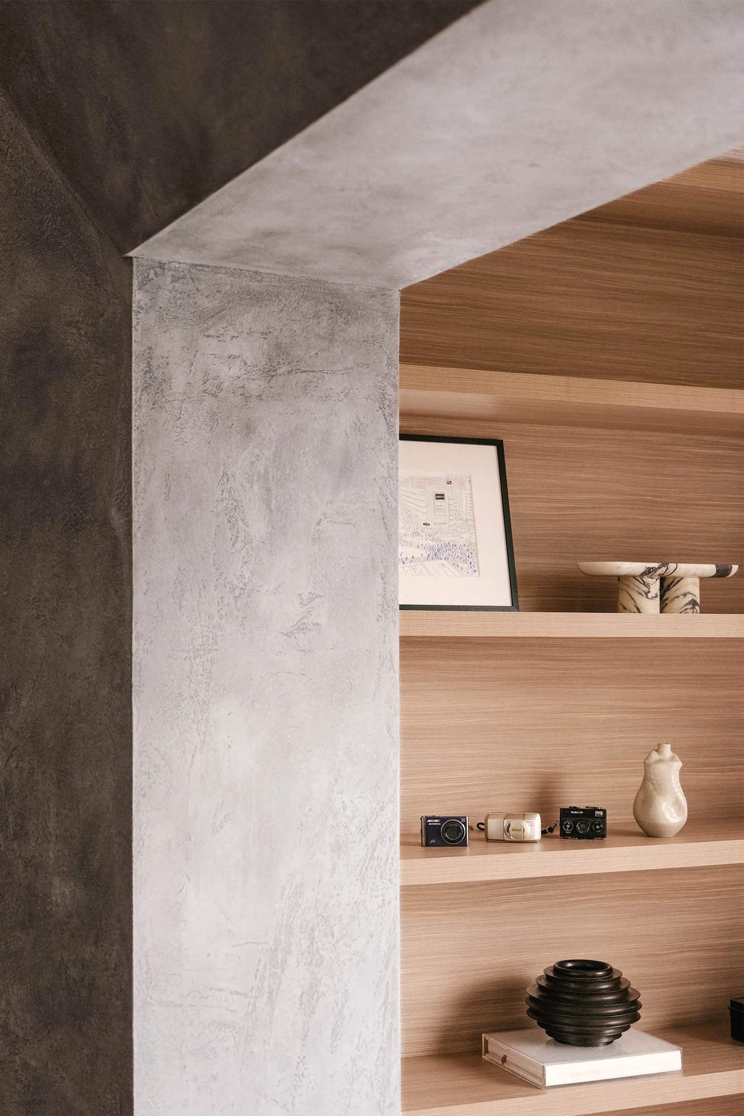 A Tranquil Apartment on The Peak in Hong Kong — Design Anthology