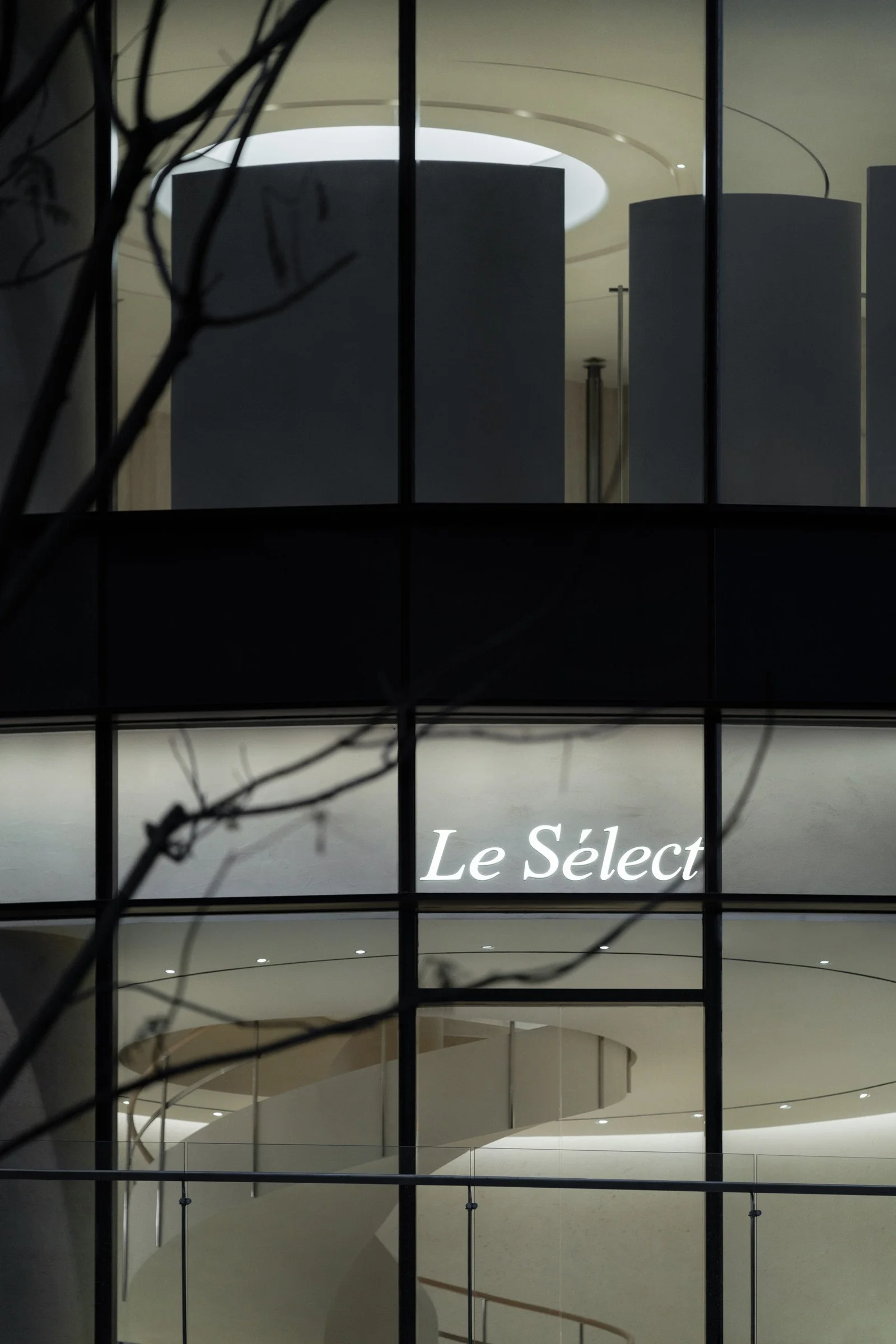 Le Sélect is an Ode to Natural Stone — Design Anthology