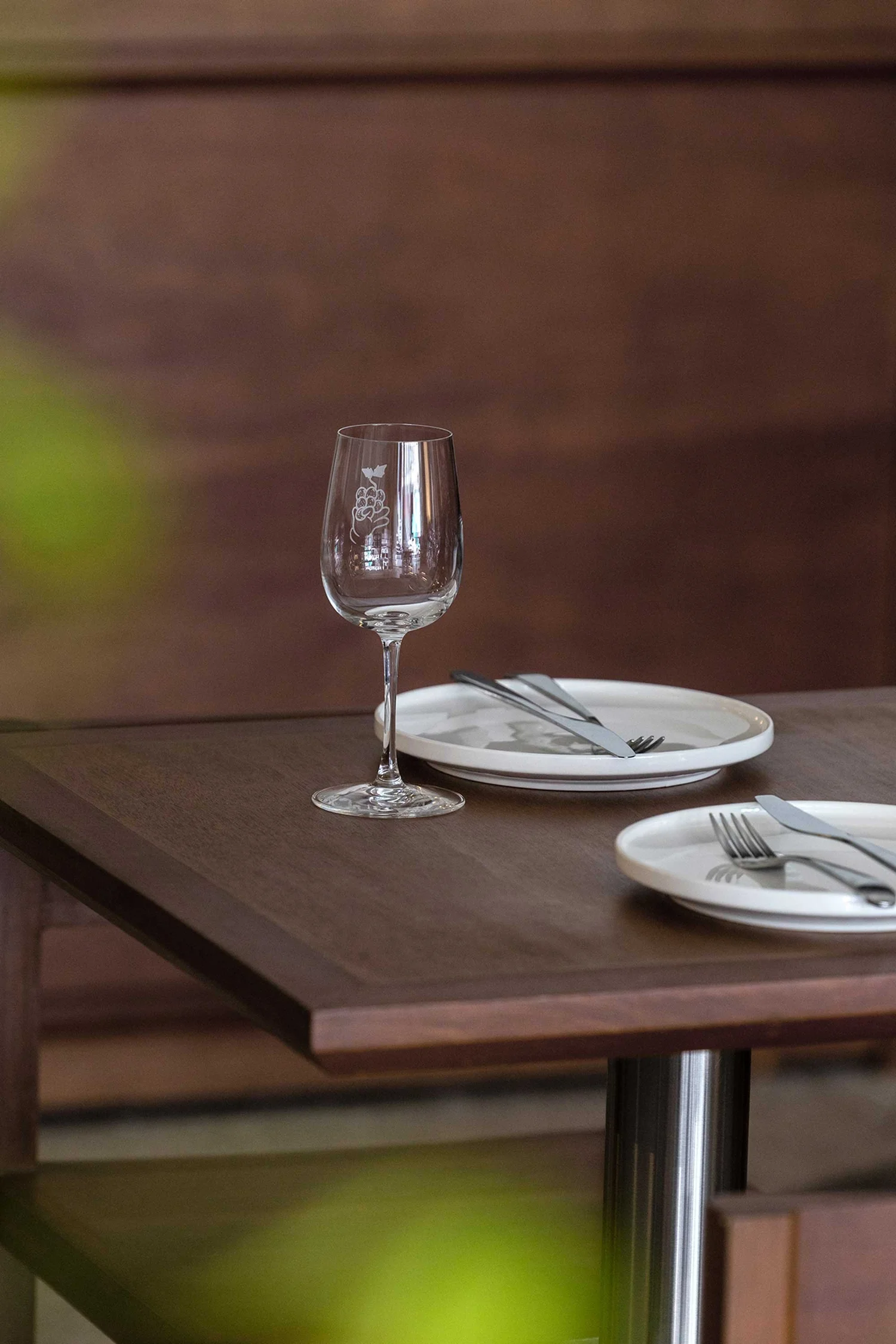 A New Wine Bar and Brunch Spot Opens in Bangkok’s Chenin — Design Anthology