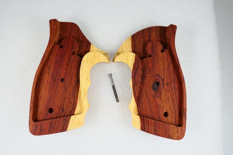 Worldwide Handgun Grips - Taurus