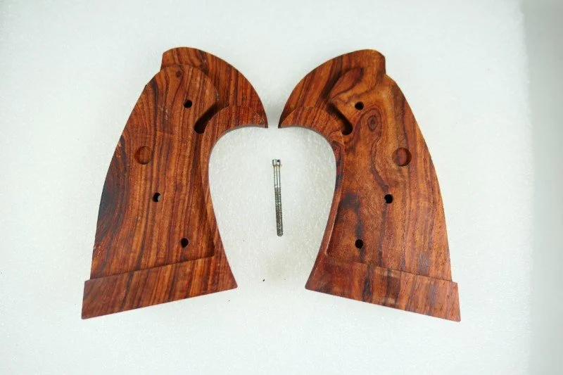 Worldwide Handgun Grips - Colt handgun grips