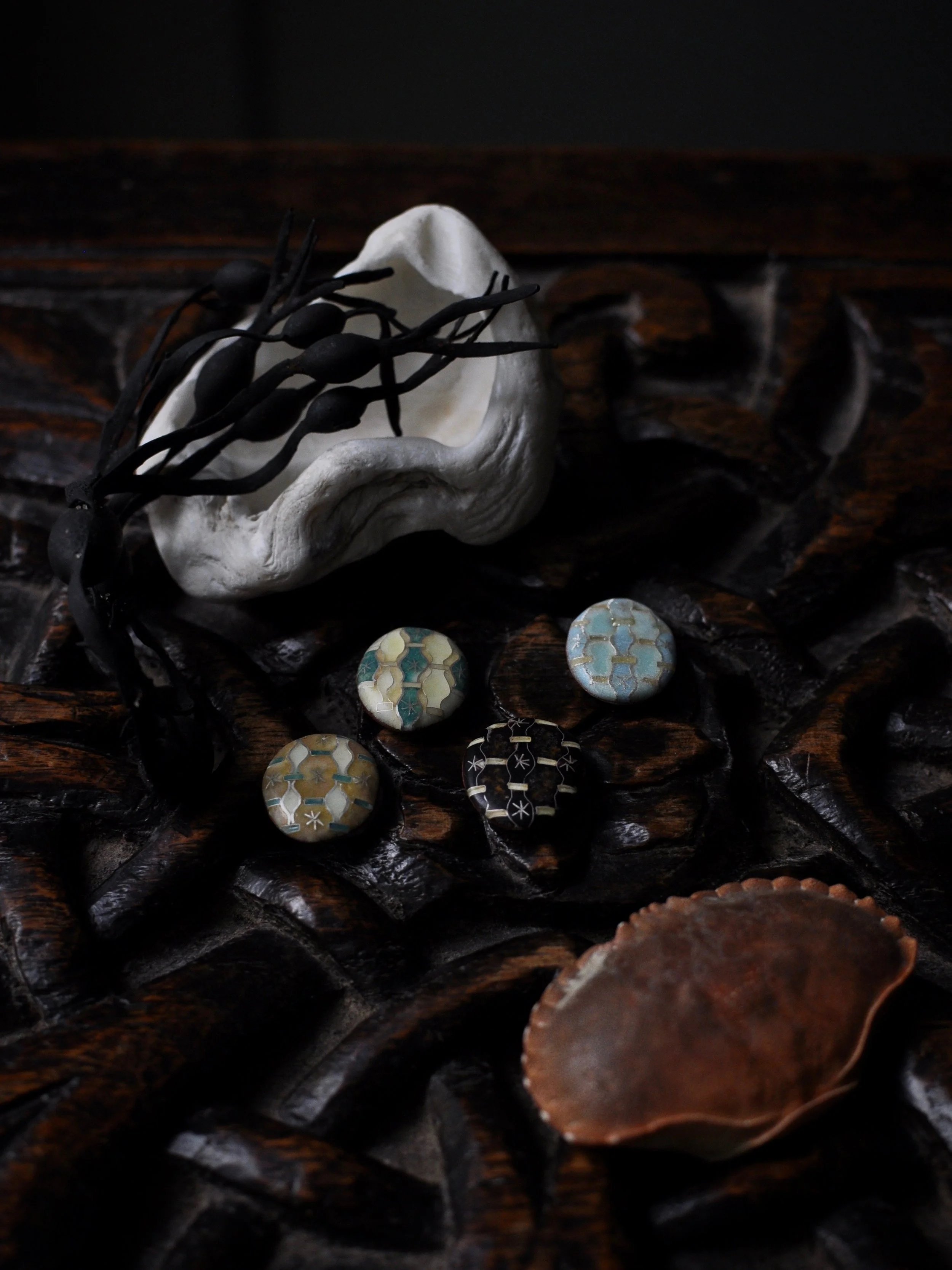 Japanese Ancient Design TATEWAKU — E・M・O・S・I・W・N