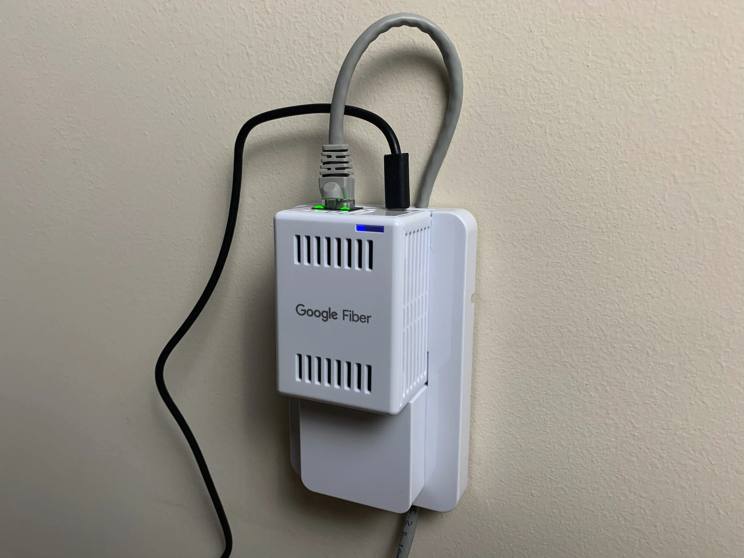 Google Fiber Gigabit Internet And Ubiquiti UniFi SPX Labs