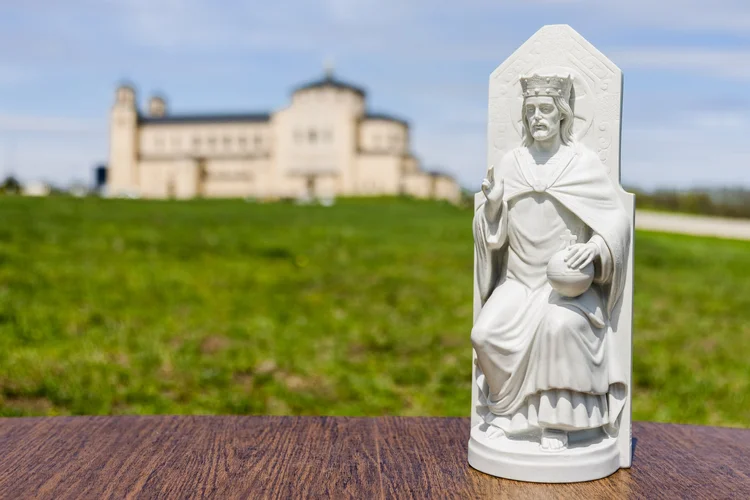 Replica Statues — The Immaculata Church Project