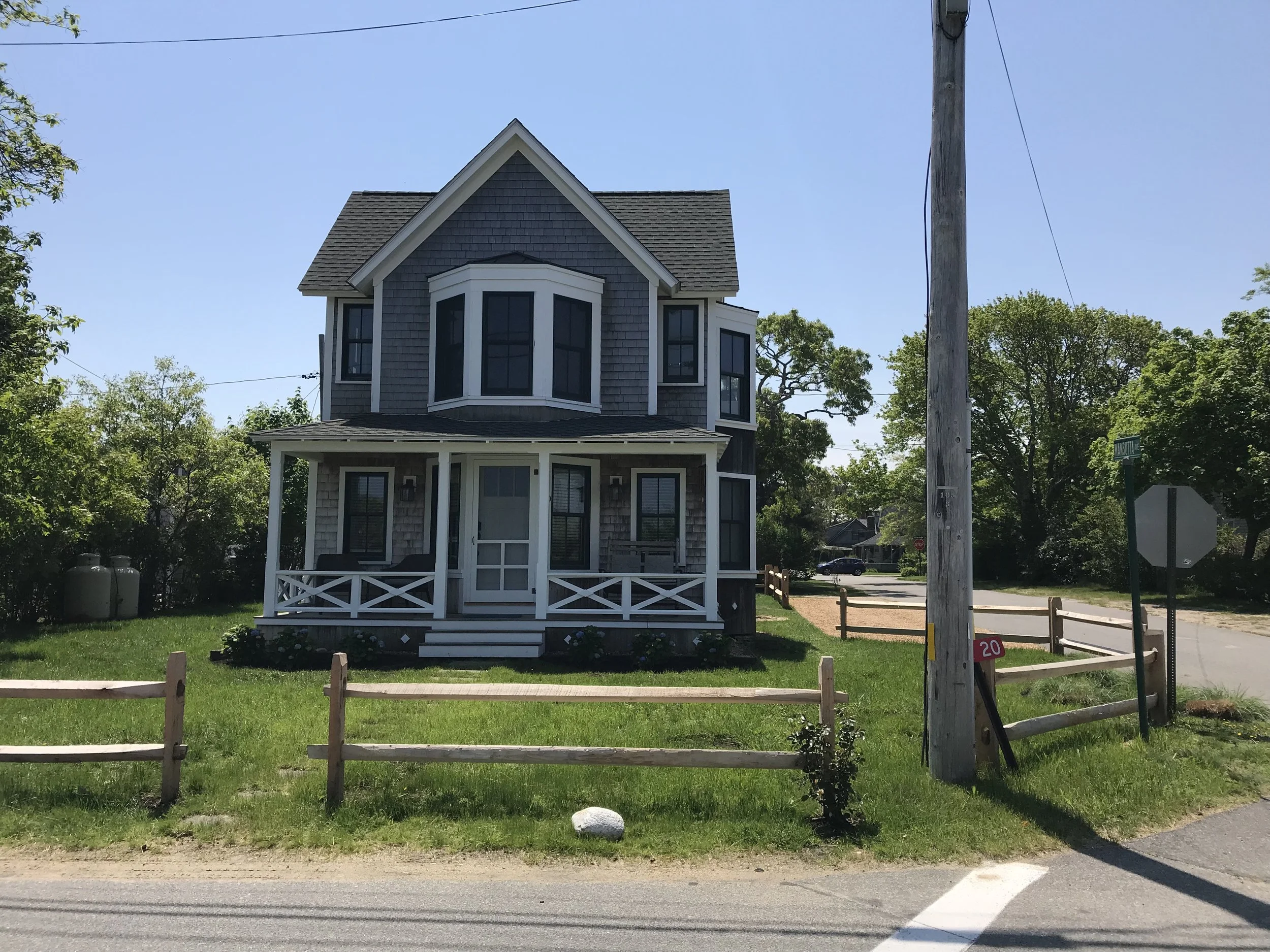 Damselfly House — Dragonfly MV Properties