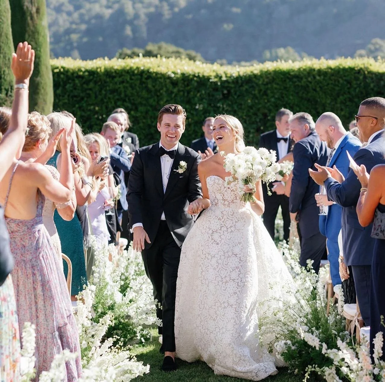 Dallas Bridal Salon | Designer Wedding Dresses | Warren Barrón