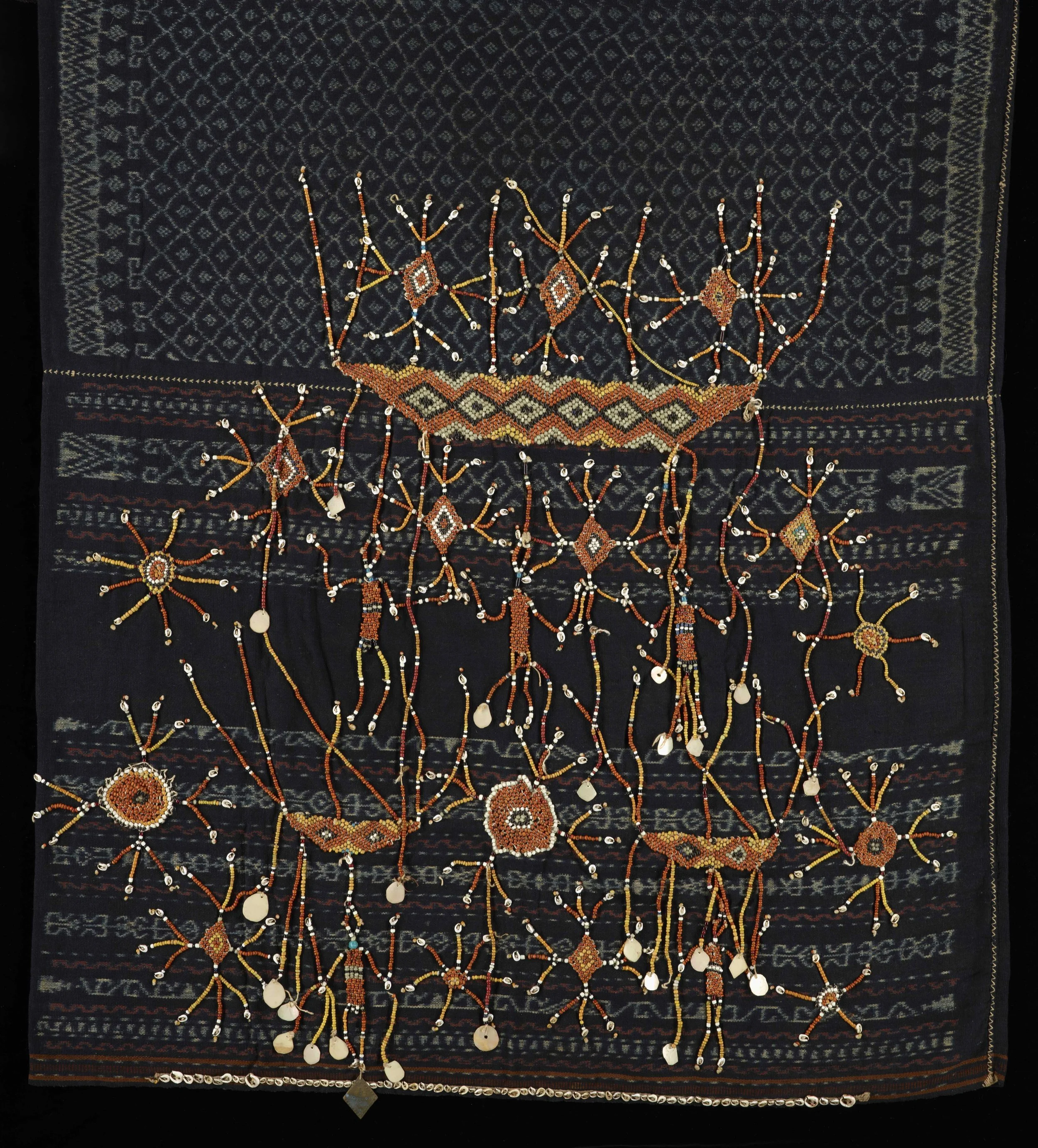 Beadwork from Island Southeast Asia in Global Museum Collections — Art ...