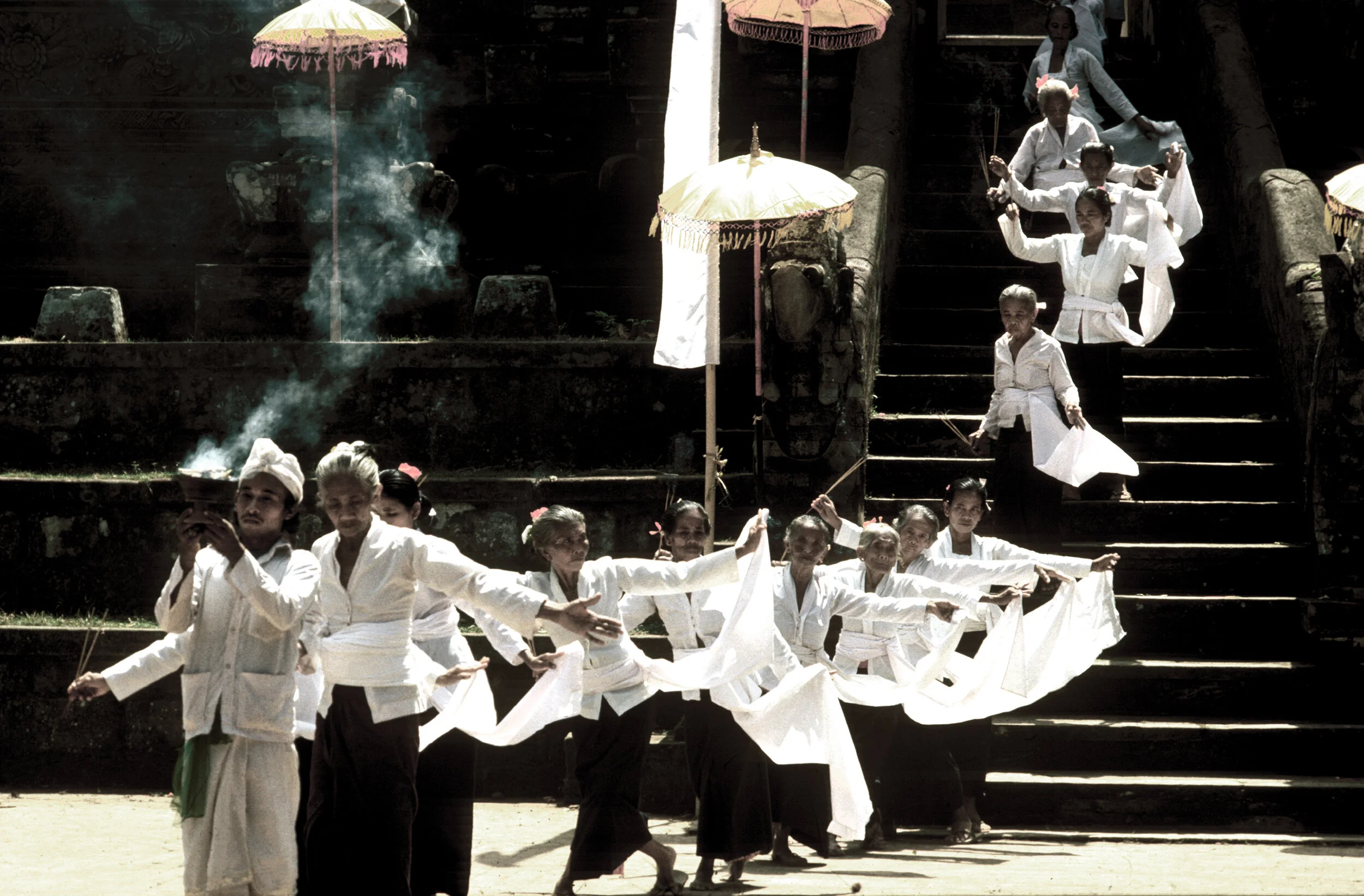 Photo Essays | Rio Helmi's Bali | Selections from “Memories of the ...