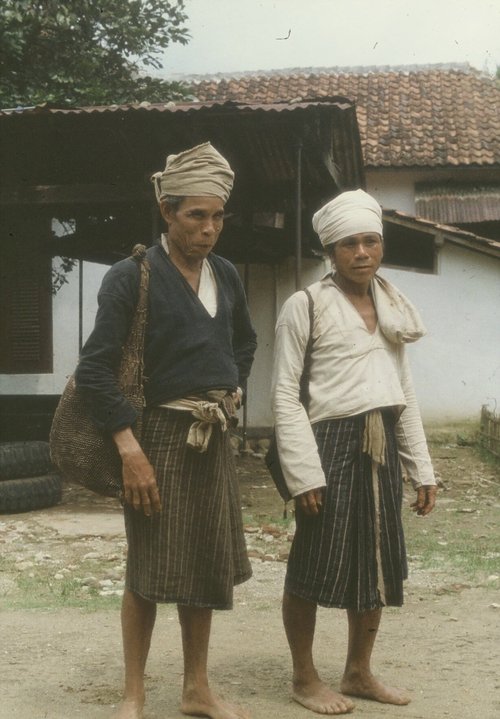 Cultural History In Focus | “The Symbolism of Baduy Adat Clothing: On ...