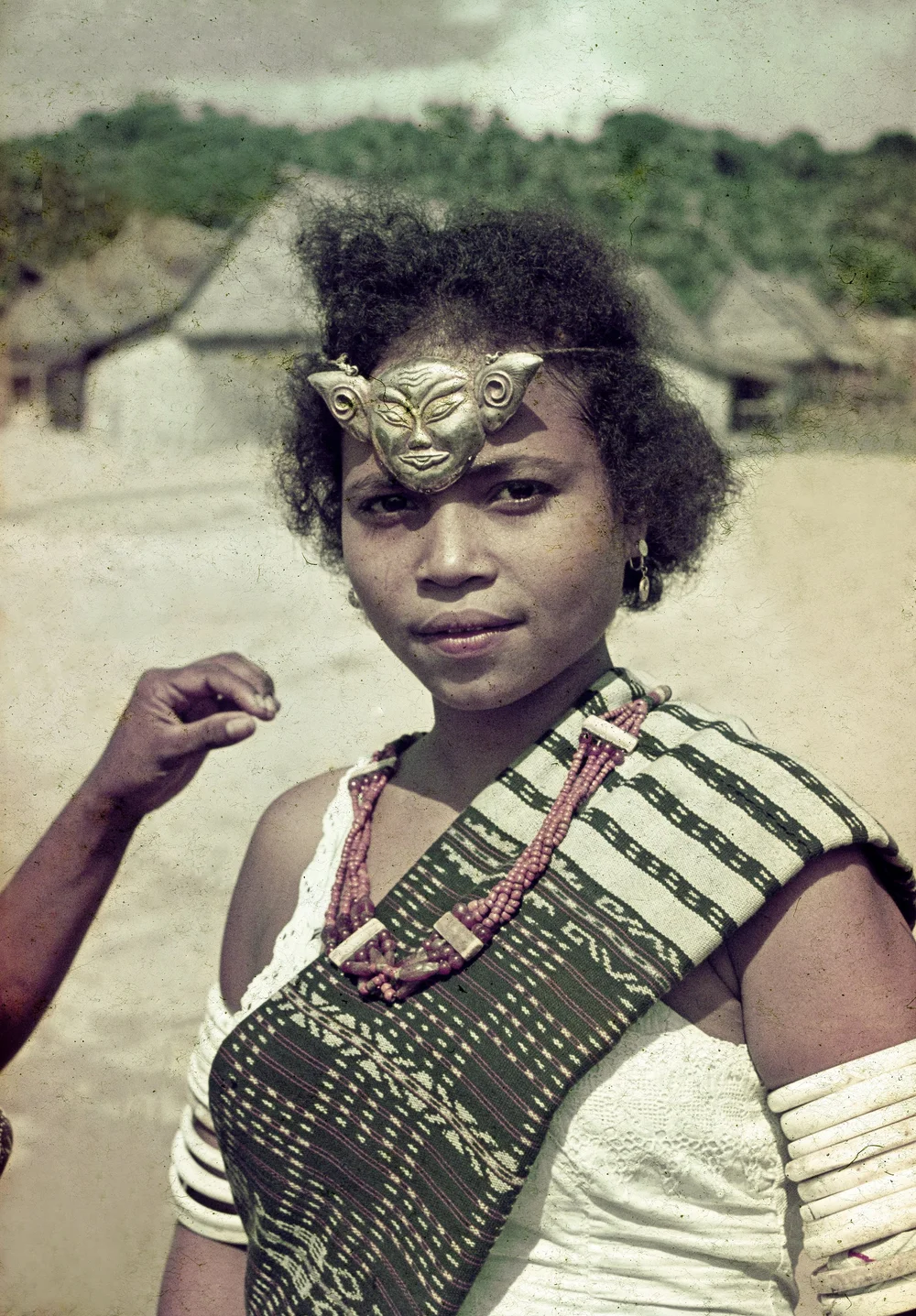 Resource Spotlight | “Tanimbar Maluku: The Unique Moluccan Photographs ...